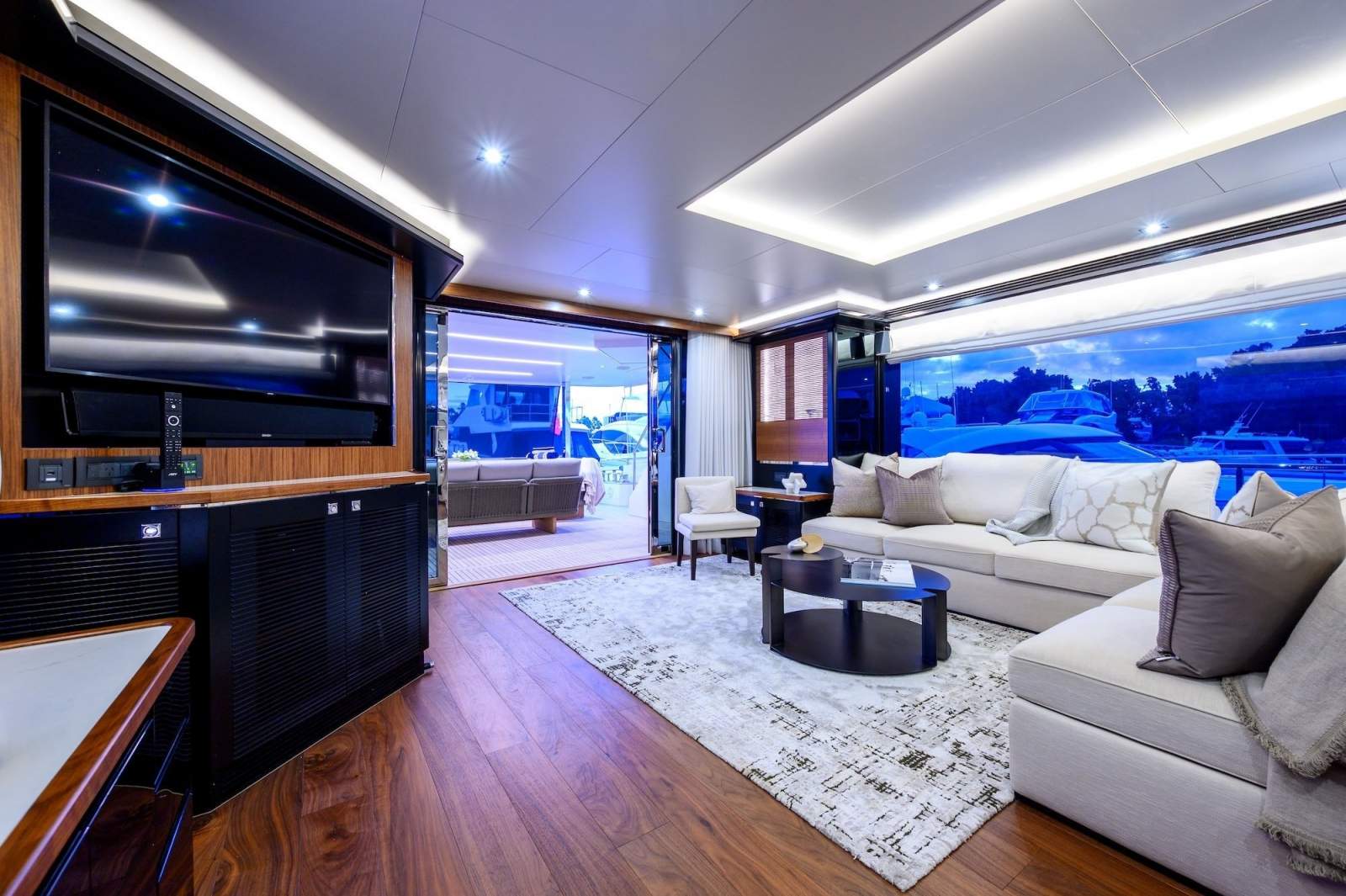 Used Horizon Yacht Fd87 Skyline for Sale | Boats For Sale | Yachthub