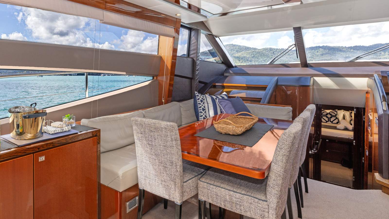 Used Princess 72 Motor Yacht for Sale | Boats For Sale | Yachthub