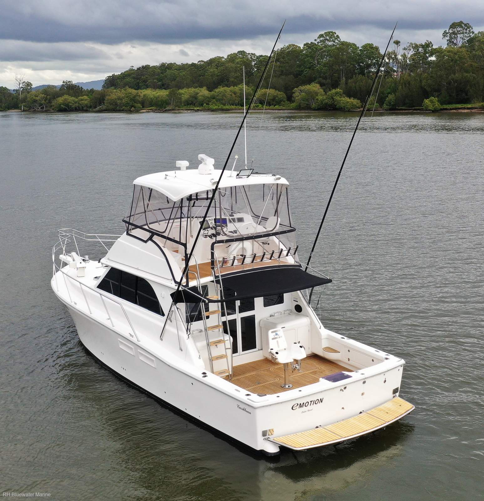 Caribbean 40 Flybridge Cruiser For Sale | RH Bluewater Marine Boat Sales