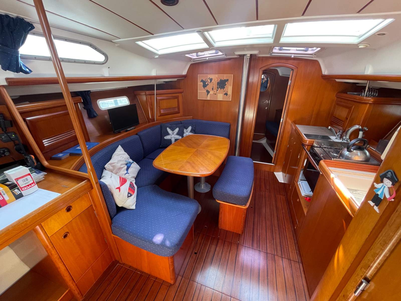 Used Beneteau Oceanis 393 for Sale | Yachts For Sale | Yachthub