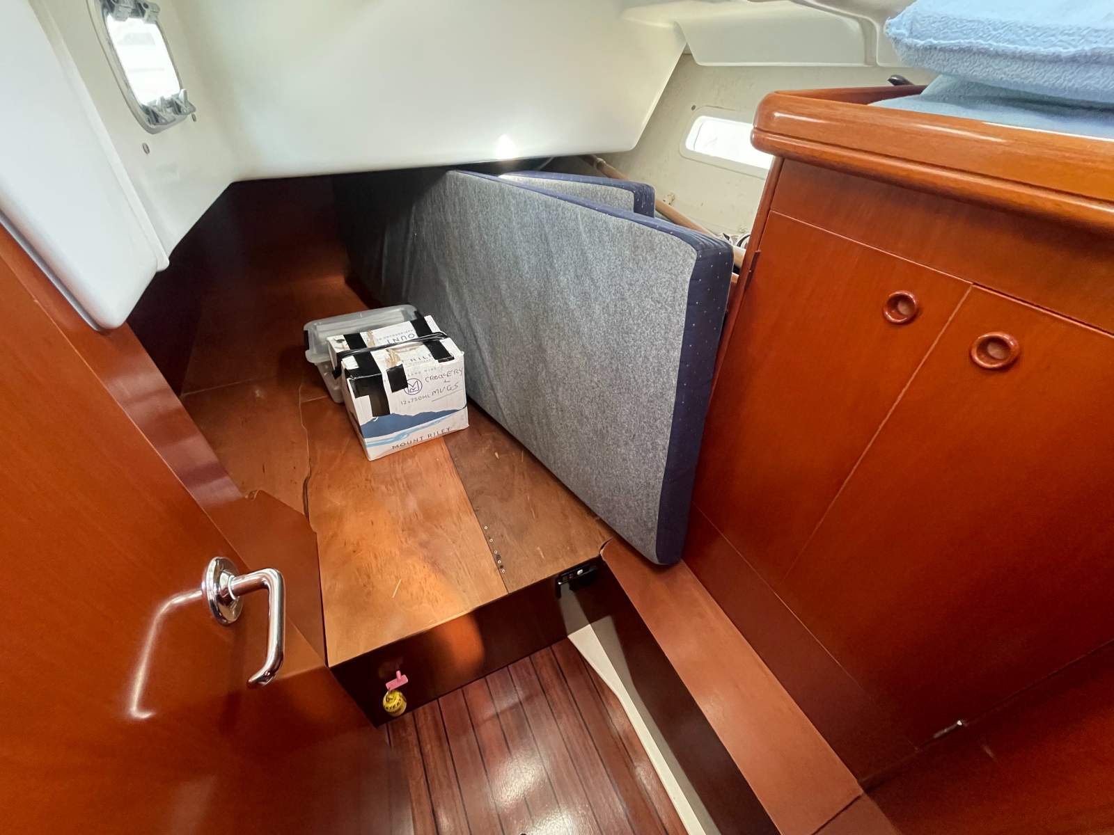 Used Beneteau Oceanis 393 for Sale | Yachts For Sale | Yachthub