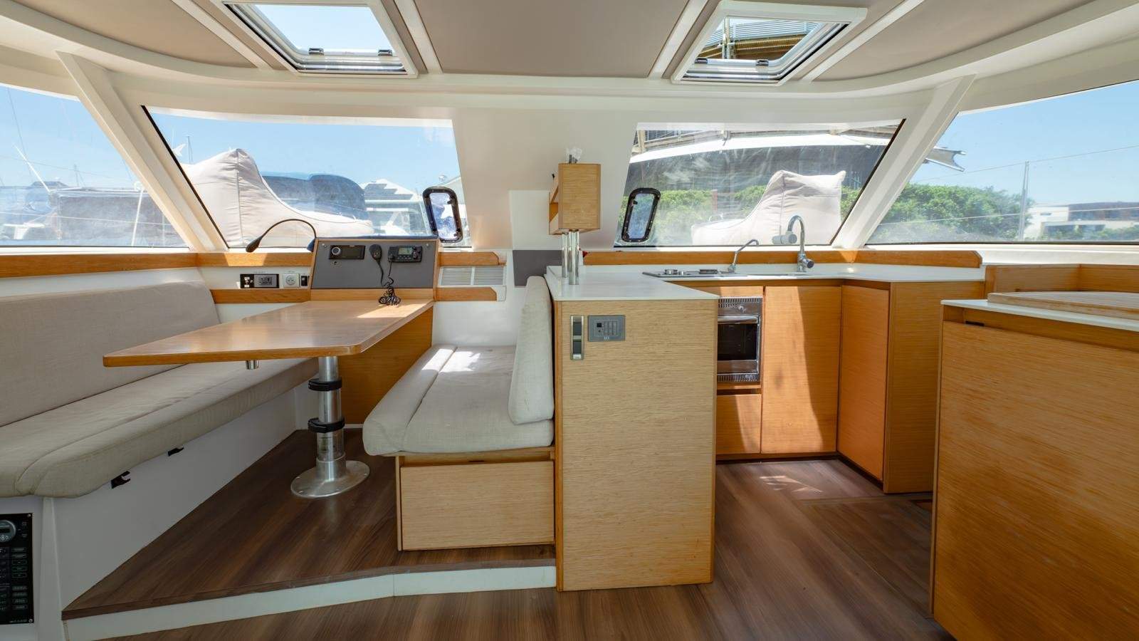 Used Nautitech 40 Open 2016 Owner Says Sell. for Sale | Yachts For Sale ...