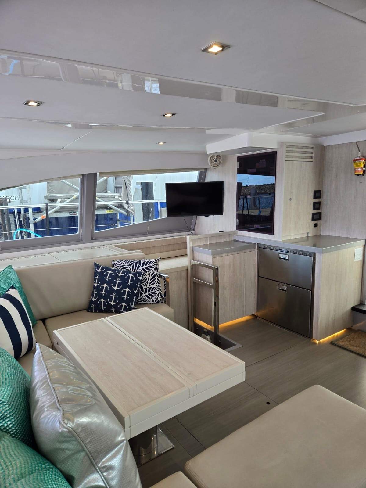 Used Leopard Catamarans 51 Powercat for Sale | Boats For Sale | Yachthub