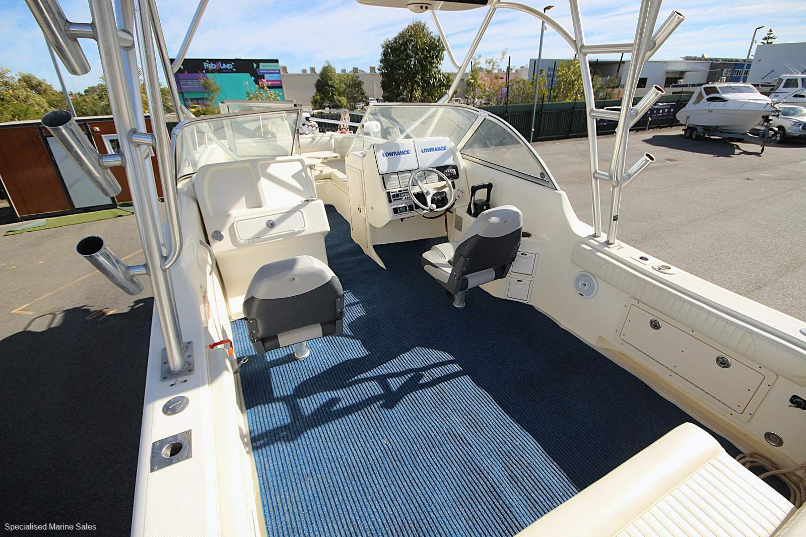 World Cat 250 Dual Console *** OFFSHORE FISHING WEAPON *** $ 169,900 ...