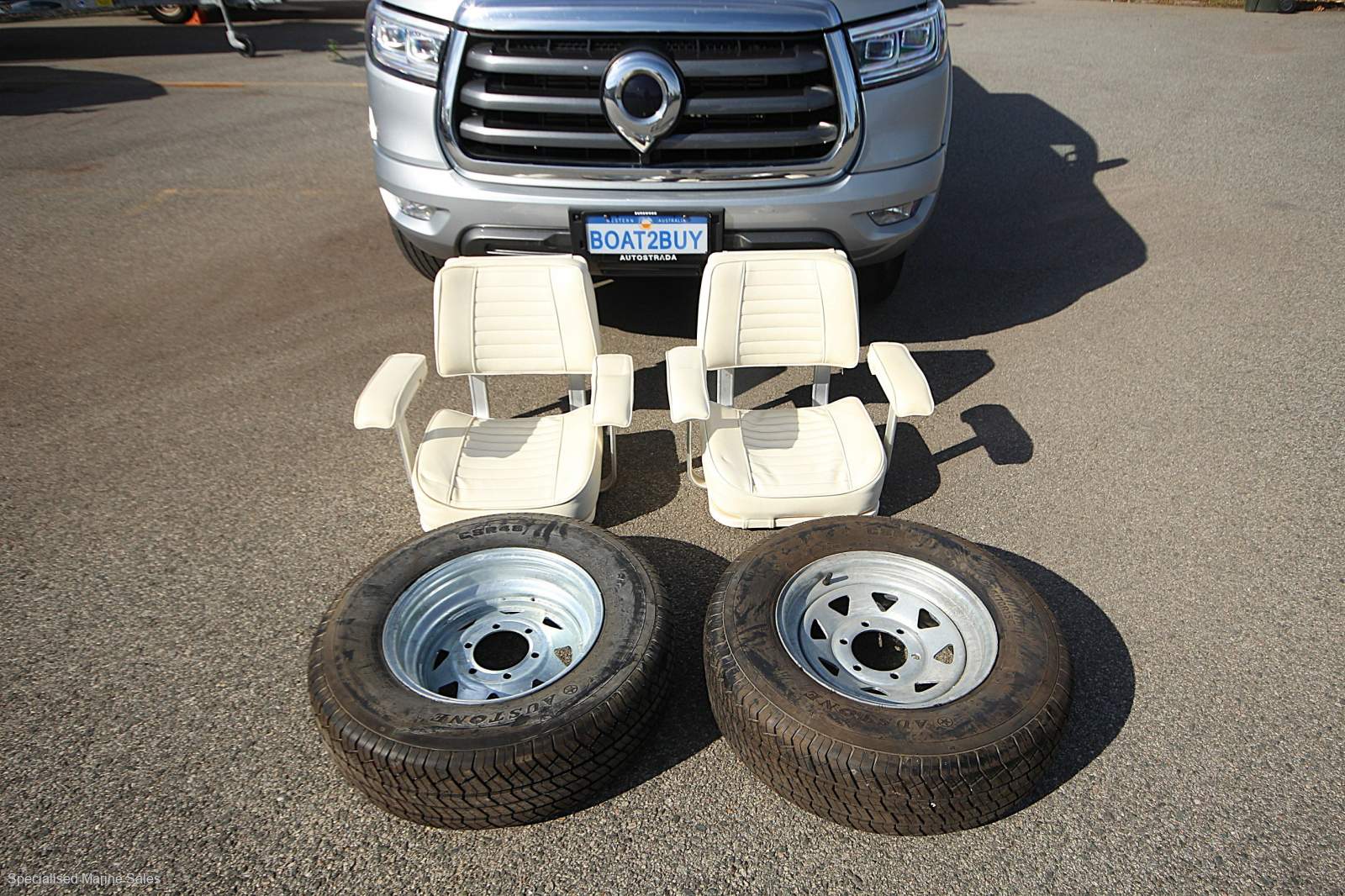 World Cat 250 Dual Console *** OFFSHORE FISHING WEAPON *** $ 149,900 ...