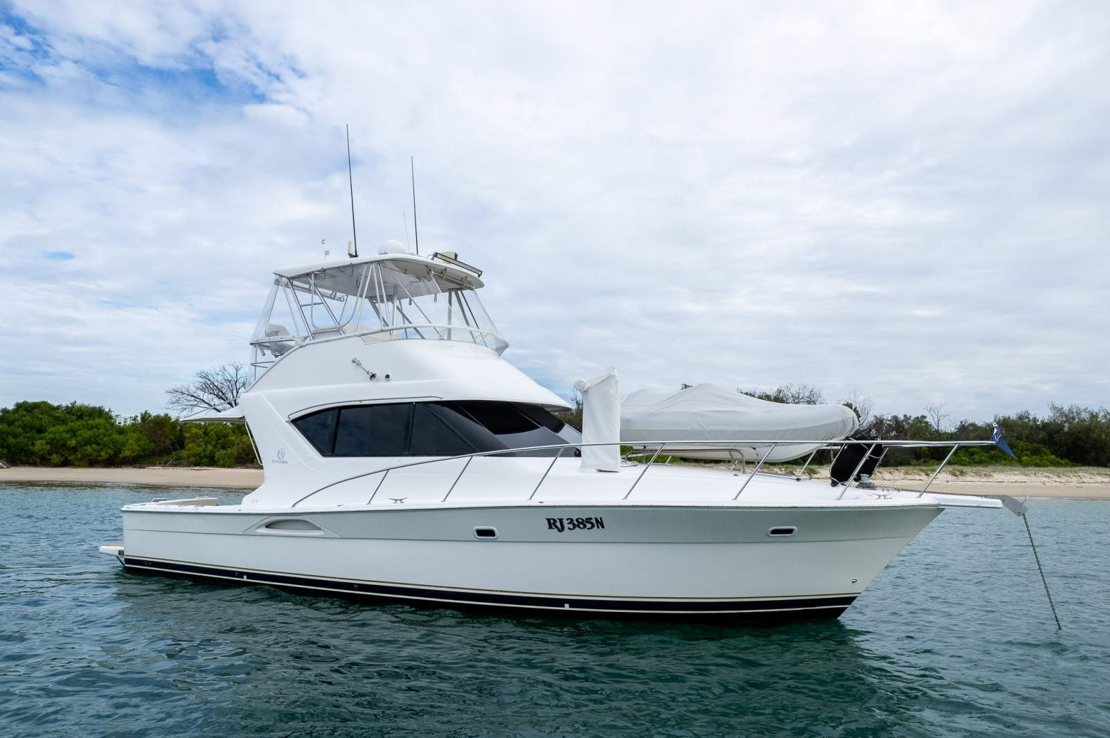 Used Riviera 3850 Open Flybridge for Sale | Boats For Sale | Yachthub