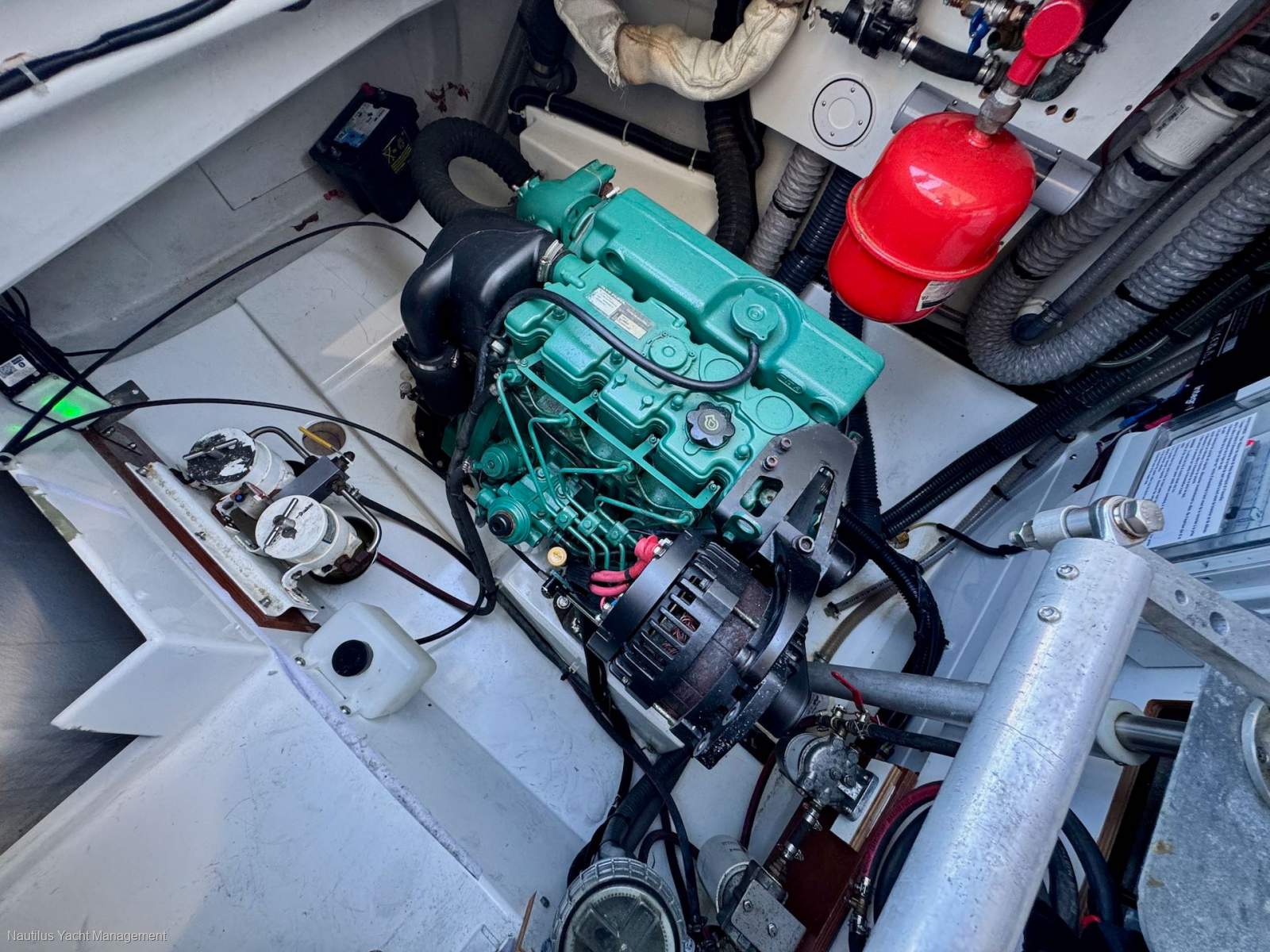 Used Fountaine Pajot Astrea 42 Owners Version. One Owner. Set Up For ...