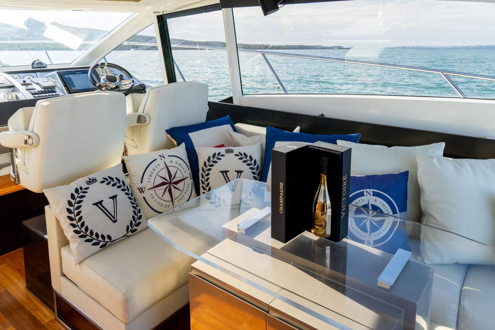 Used Absolute 52 Sedan for Sale | Boats For Sale | Yachthub