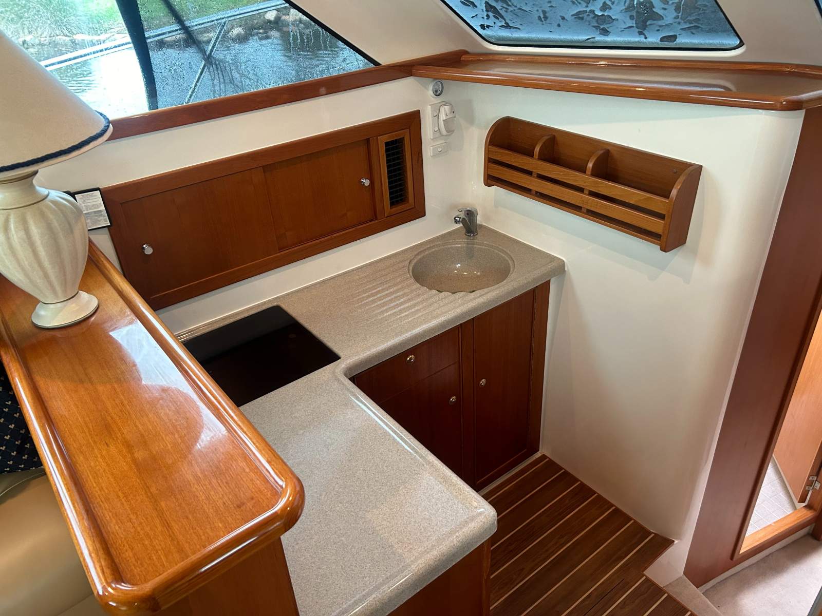 Used Riviera 37 Flybridge for Sale | Boats For Sale | Yachthub