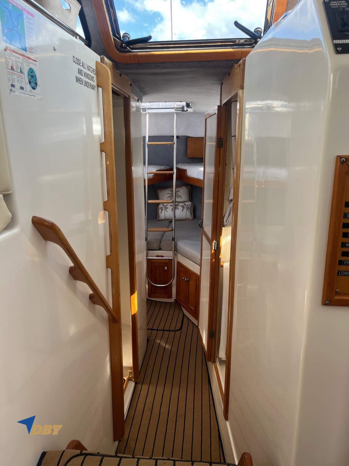 Used Cuddles 35 Resort for Sale | Boats For Sale | Yachthub