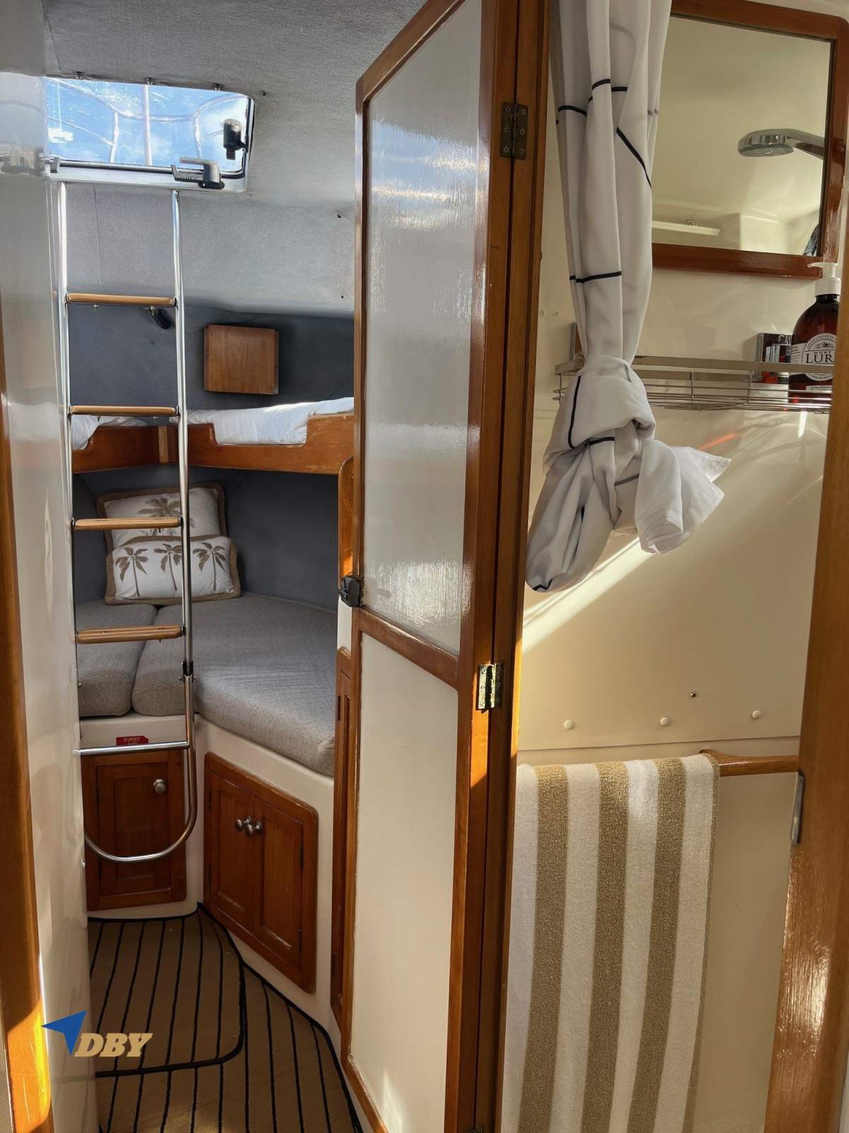 Used Cuddles 35 Resort for Sale | Boats For Sale | Yachthub