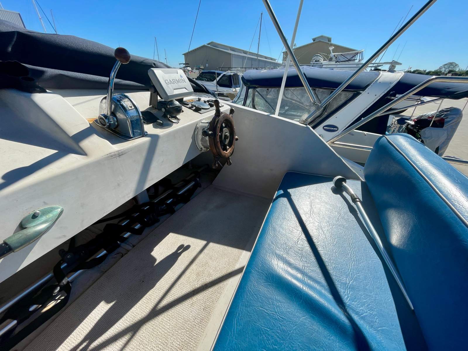 Used Mariner 26 Pacer Flybridge Cruiser for Sale | Boats For Sale ...