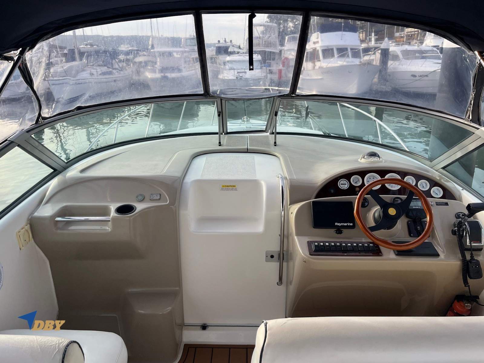 Used Riviera M290 Sports Cruiser for Sale | Boats For Sale | Yachthub