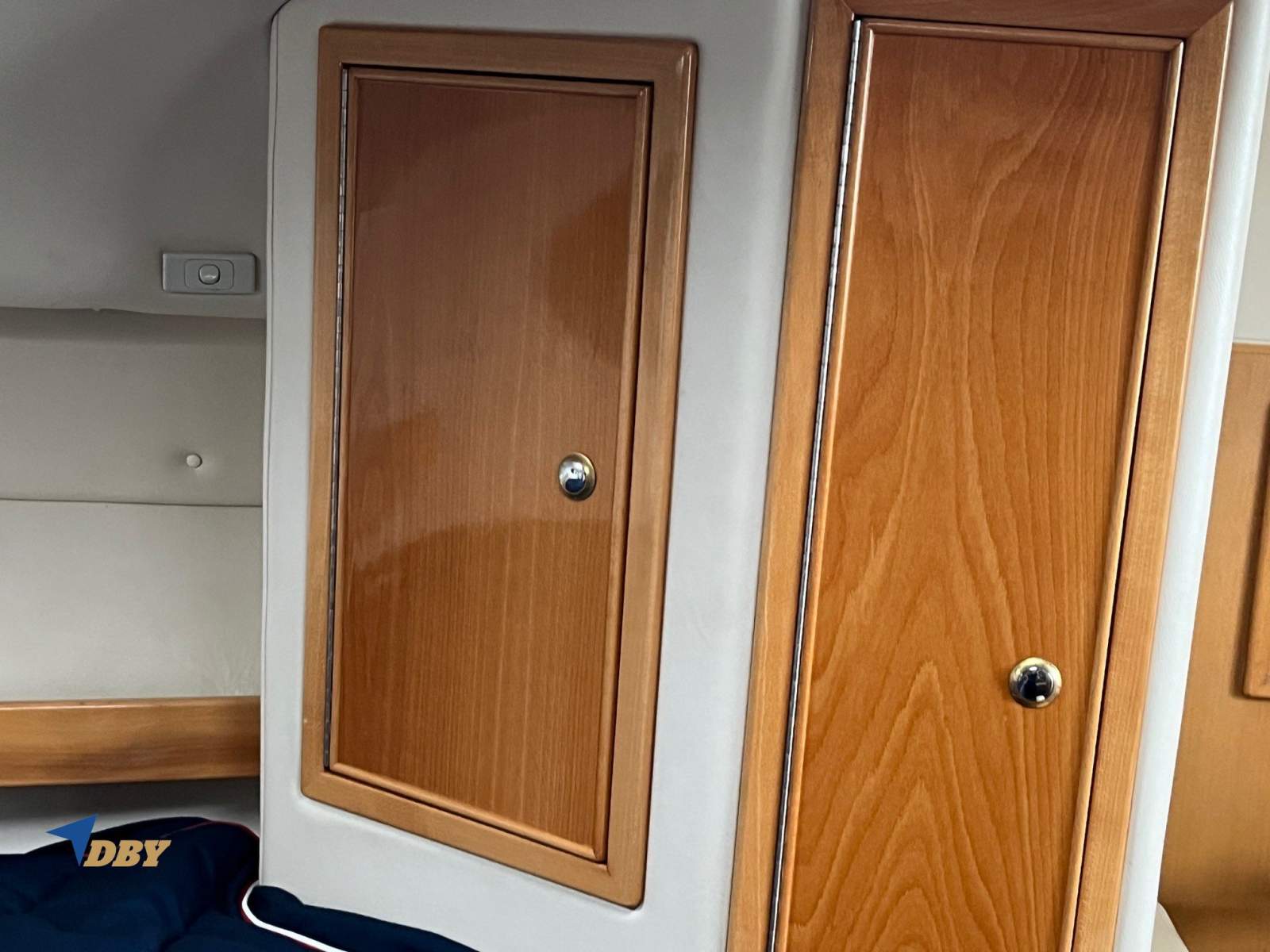 Used Riviera M290 Sports Cruiser for Sale | Boats For Sale | Yachthub