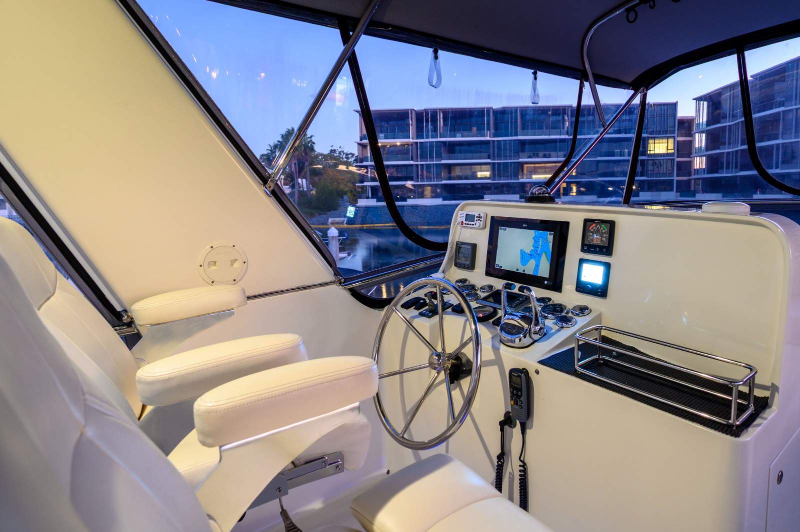 Used Alaska 46 Flybridge 2012 'lions Bay' for Sale | Boats For Sale ...