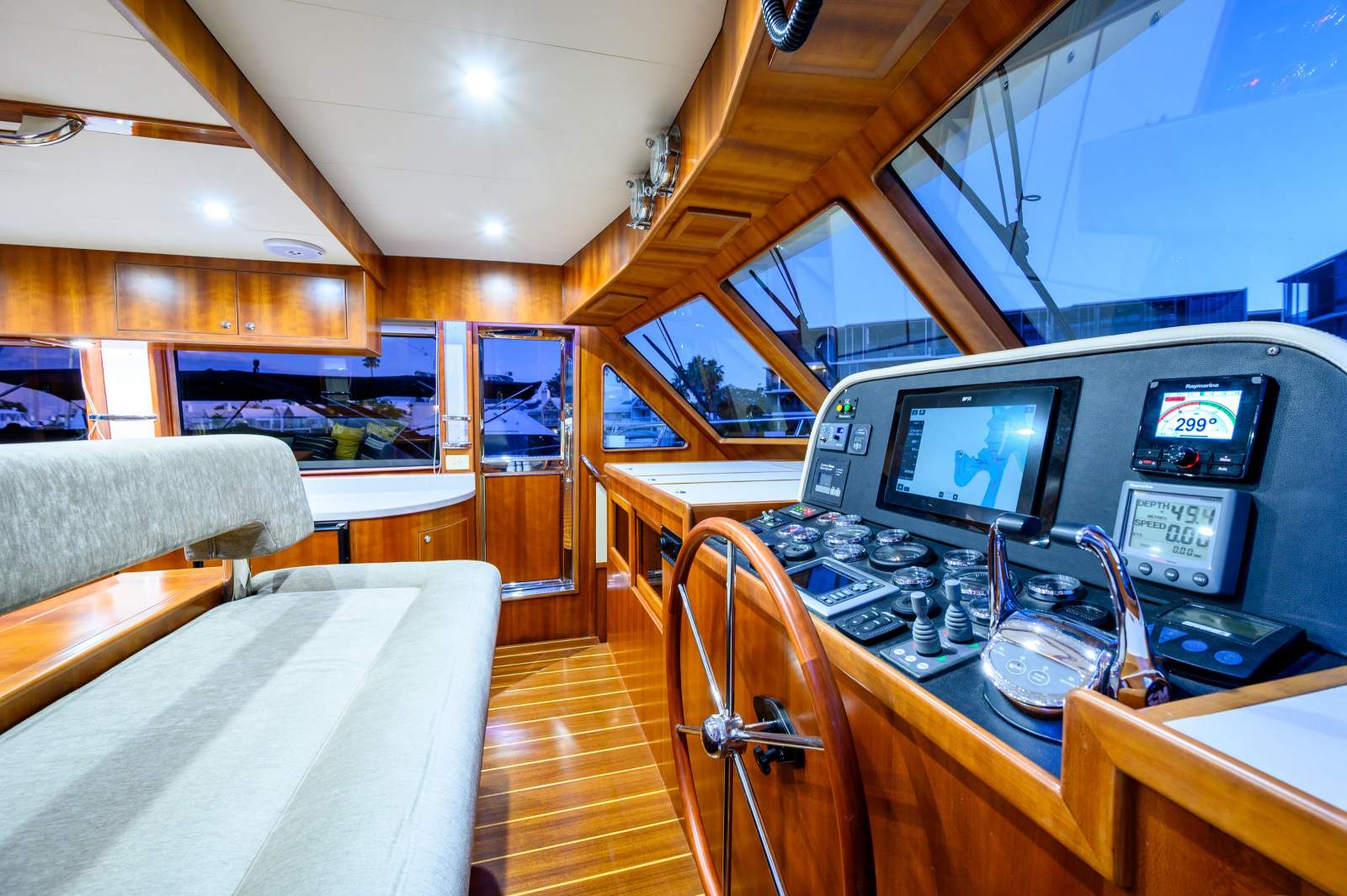 Used Alaska 46 Flybridge 2012 'lions Bay' for Sale | Boats For Sale ...