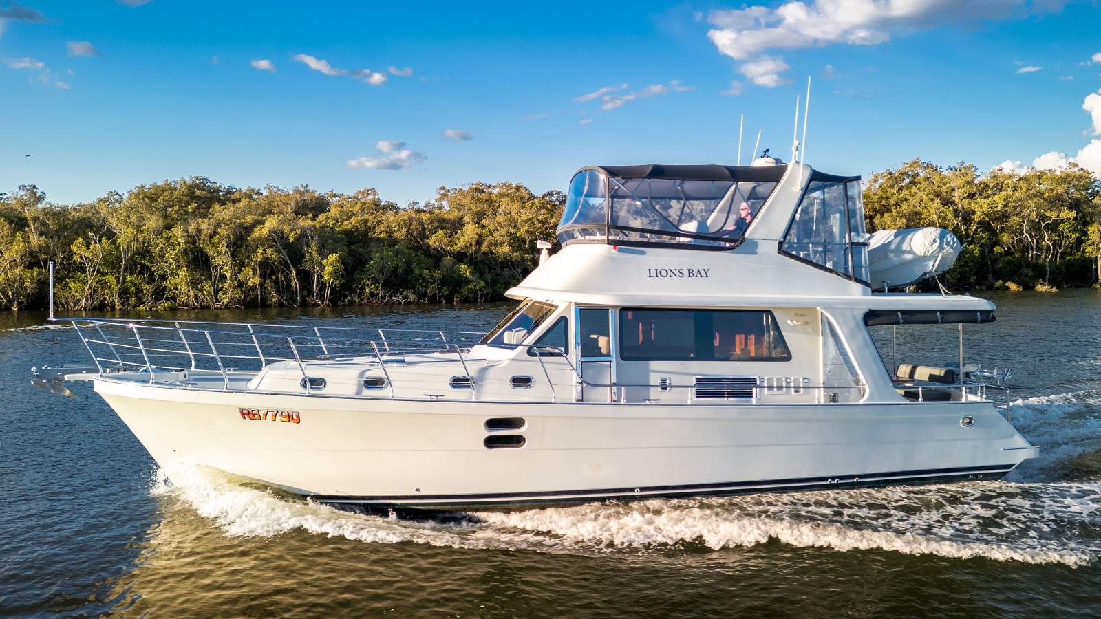 Used Alaska 46 Flybridge 2012 'lions Bay' for Sale | Boats For Sale ...