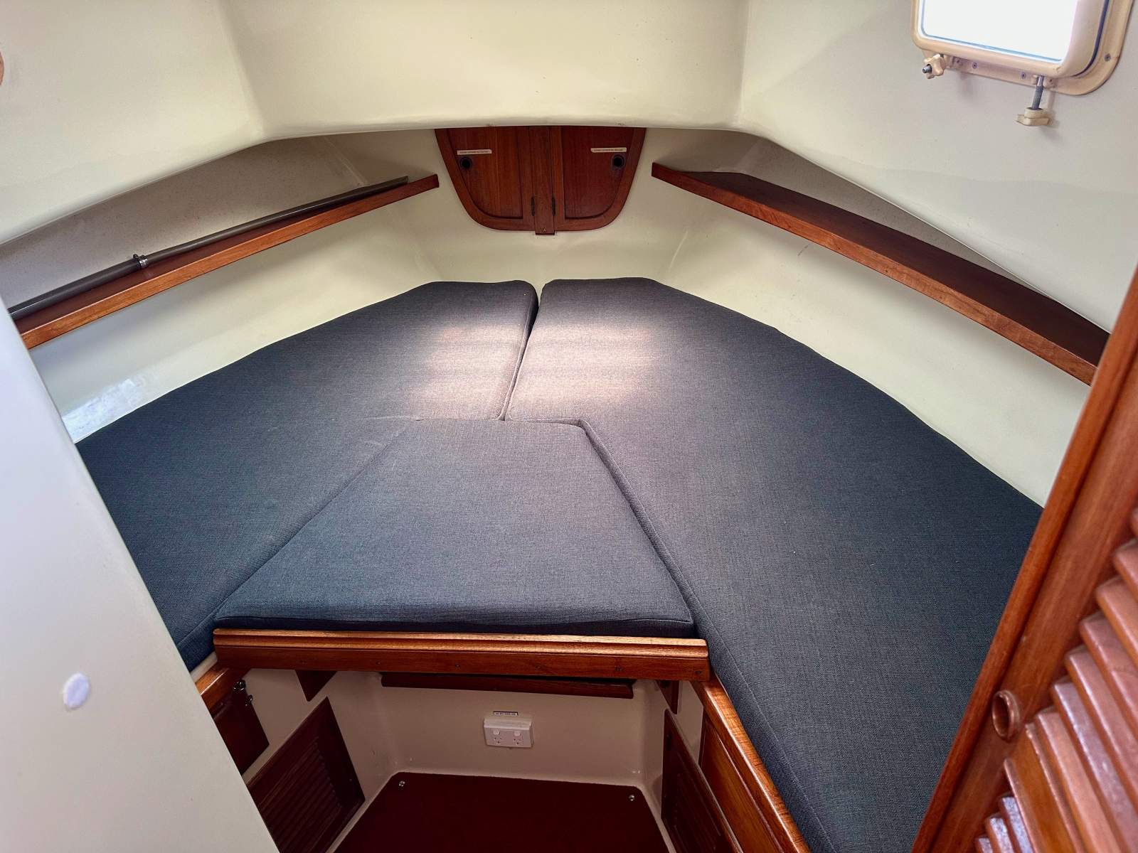 Clipper 34 MK II For Sale | Webster Marine