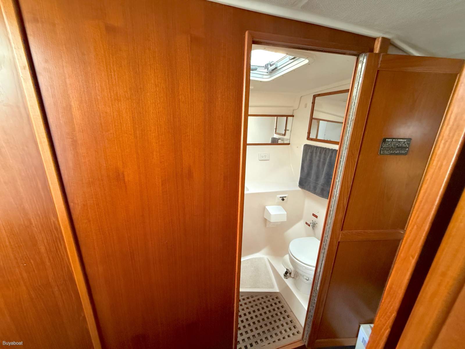 Used Riviera 35 Blue Water for Sale | Boats For Sale | Yachthub