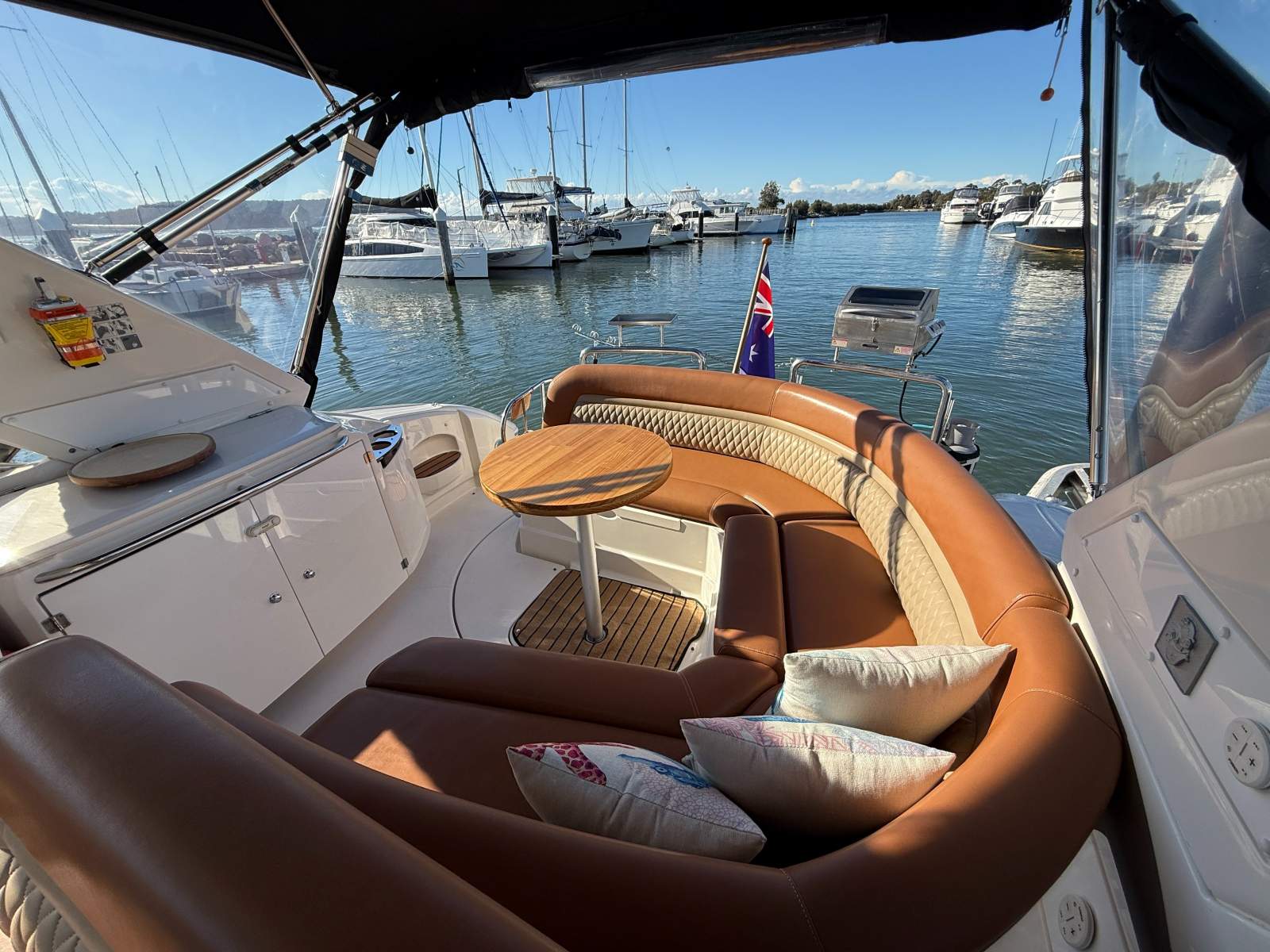 Used Monterey 350 Sy for Sale | Boats For Sale | Yachthub