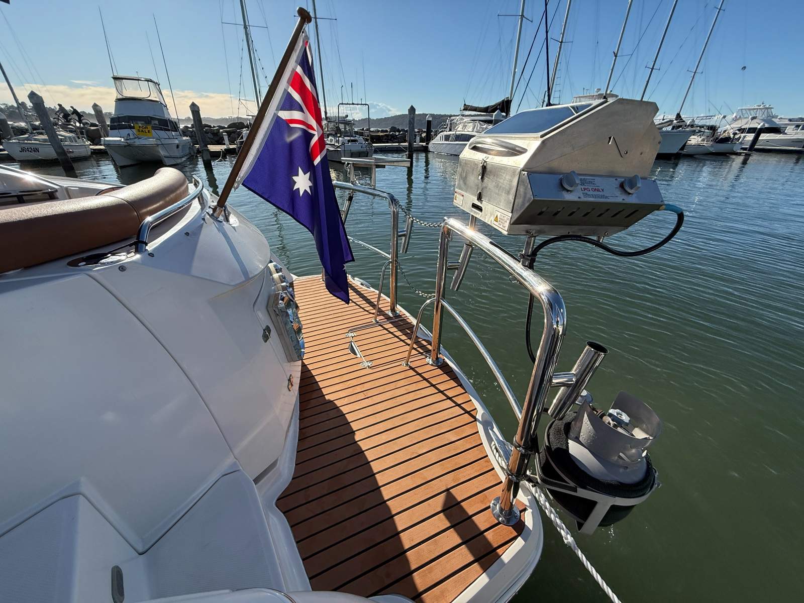Used Monterey 350 Sy for Sale | Boats For Sale | Yachthub