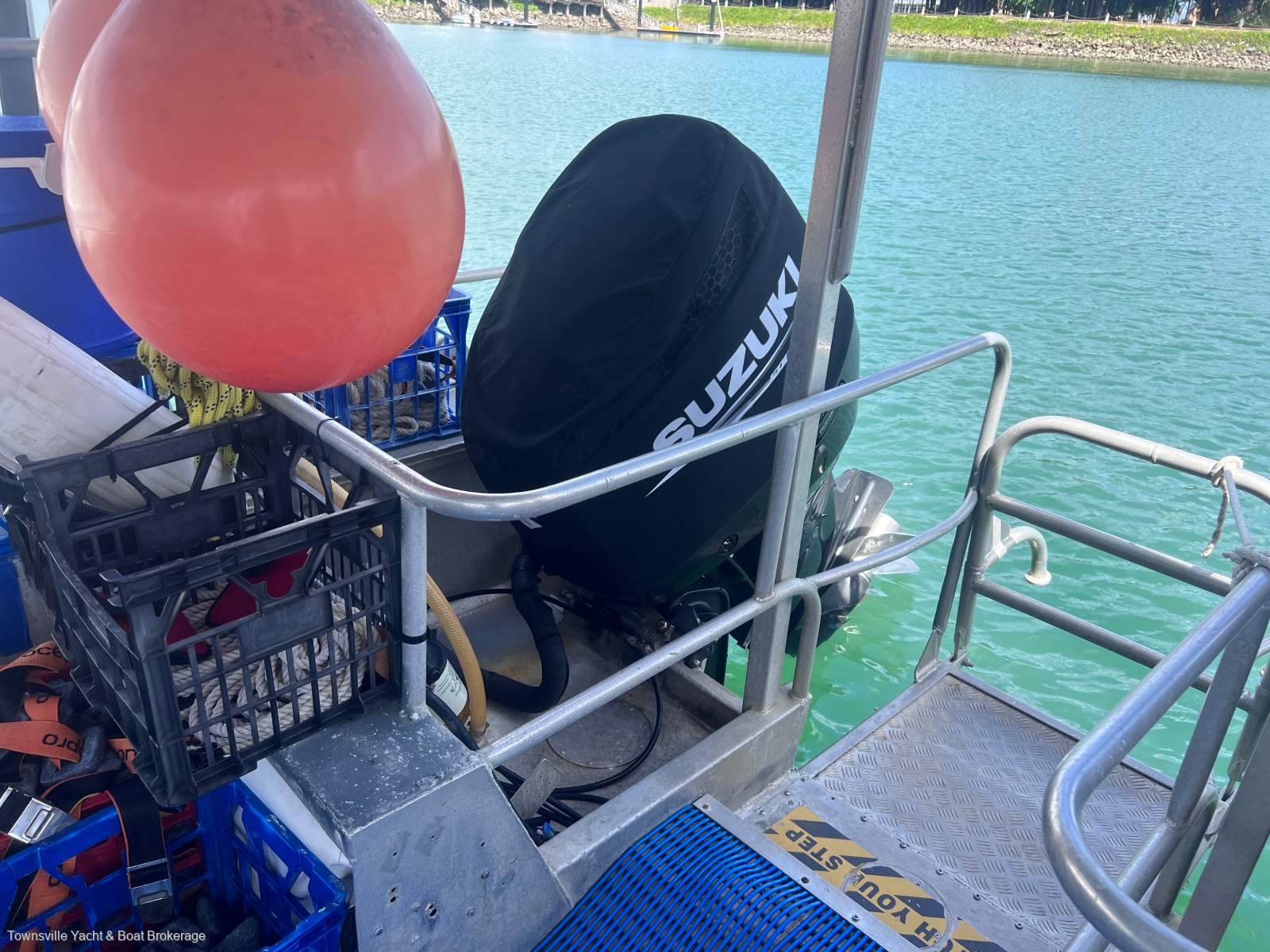 Used Snyper Custom Dive Boat On Tri Axle Swiftco Trailer for Sale ...