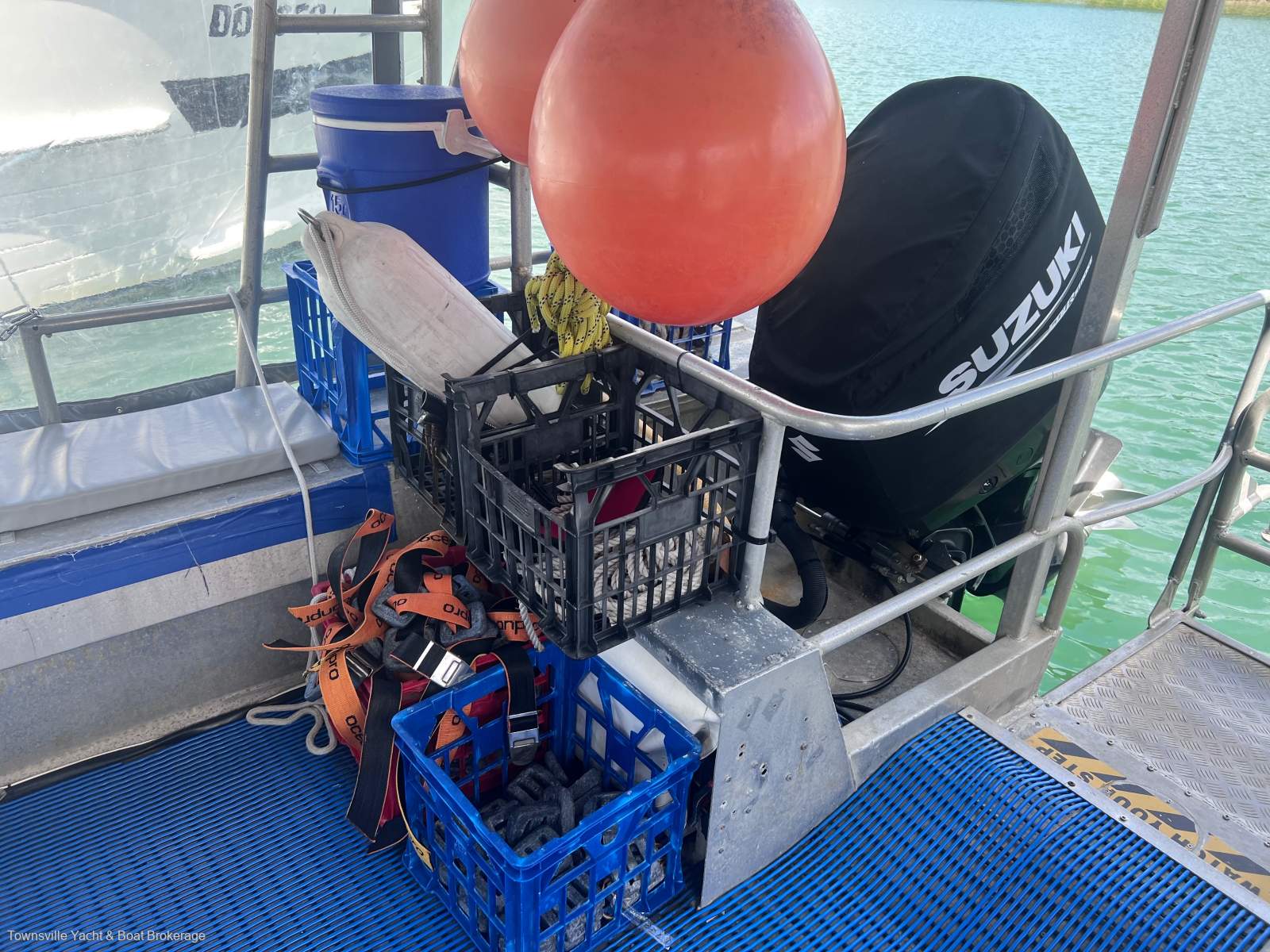 Used Snyper Custom Dive Boat On Tri Axle Swiftco Trailer for Sale ...