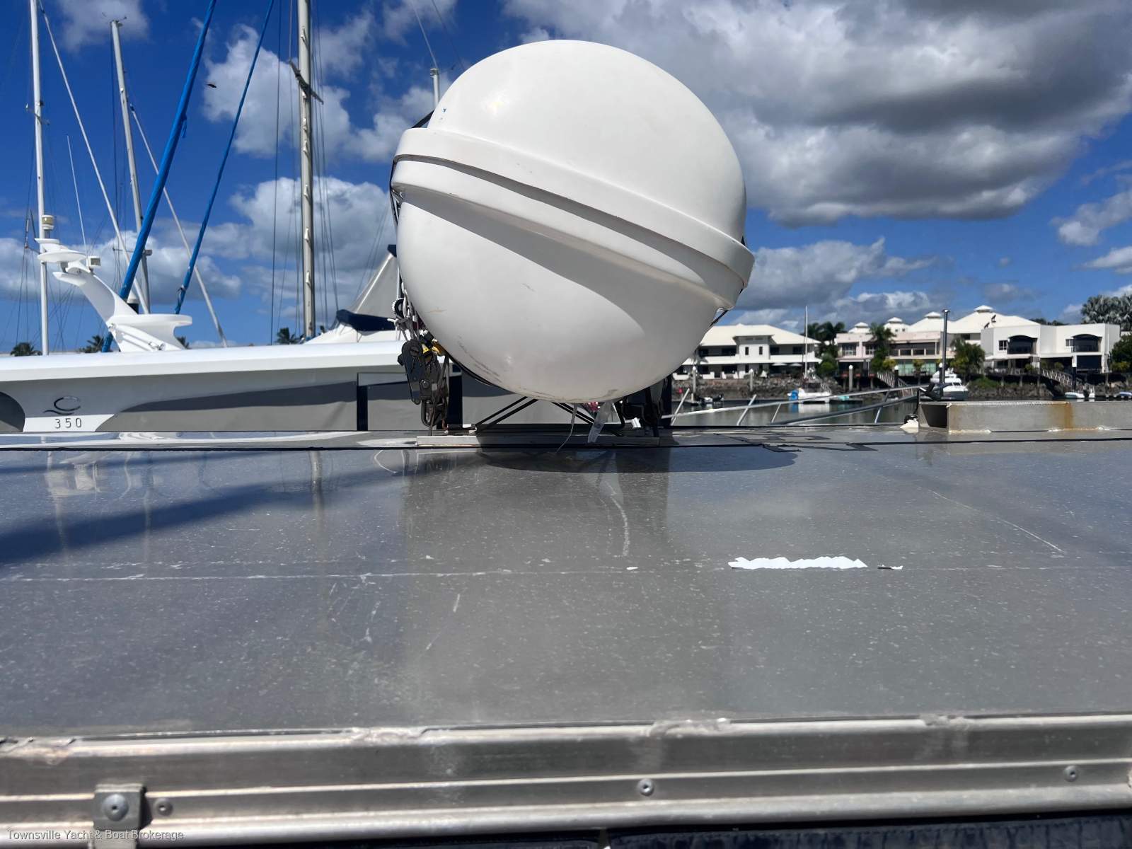 Used Snyper Custom Dive Boat On Tri Axle Swiftco Trailer for Sale ...