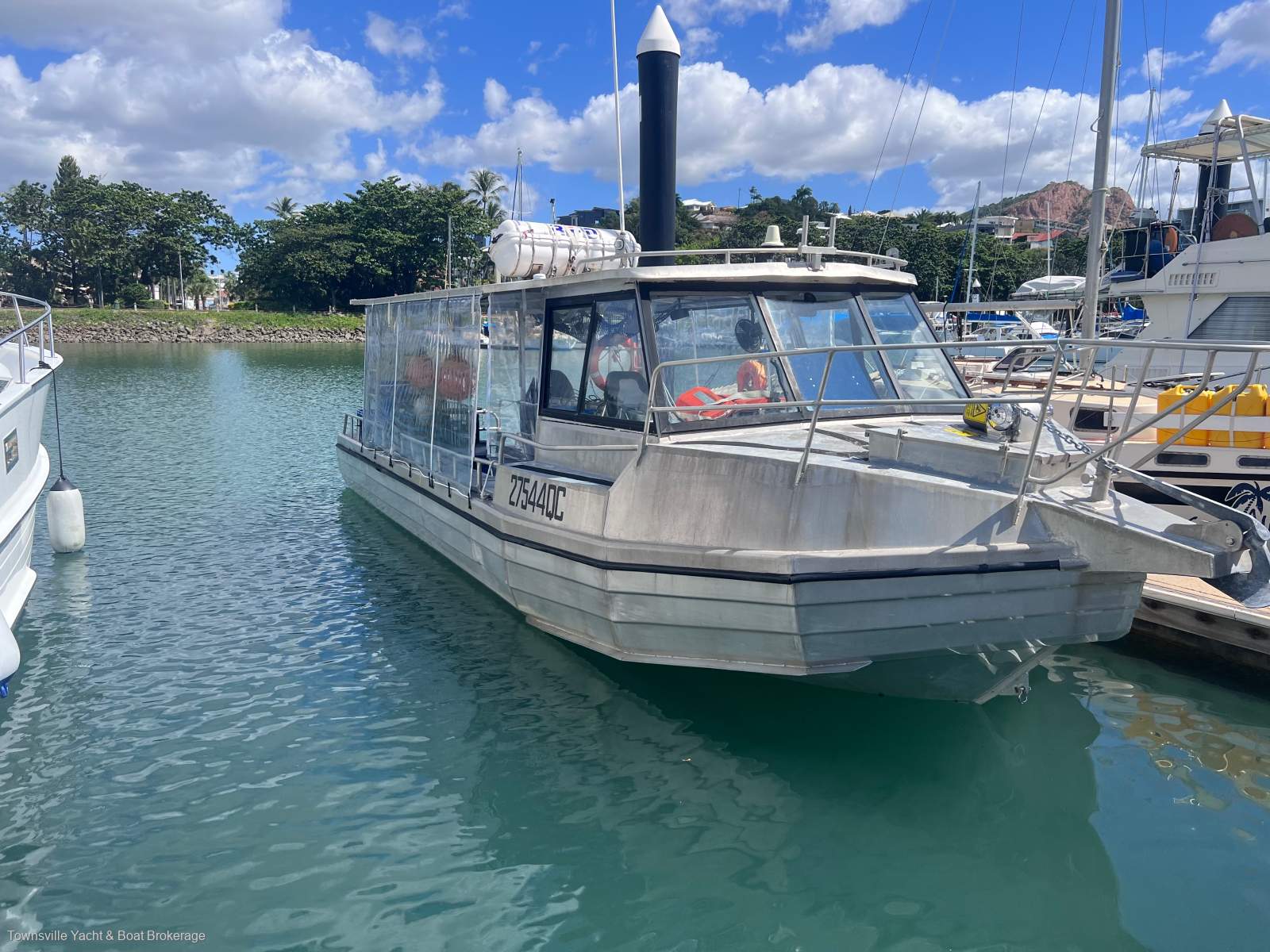 Used Snyper Custom Dive Boat On Tri Axle Swiftco Trailer for Sale ...