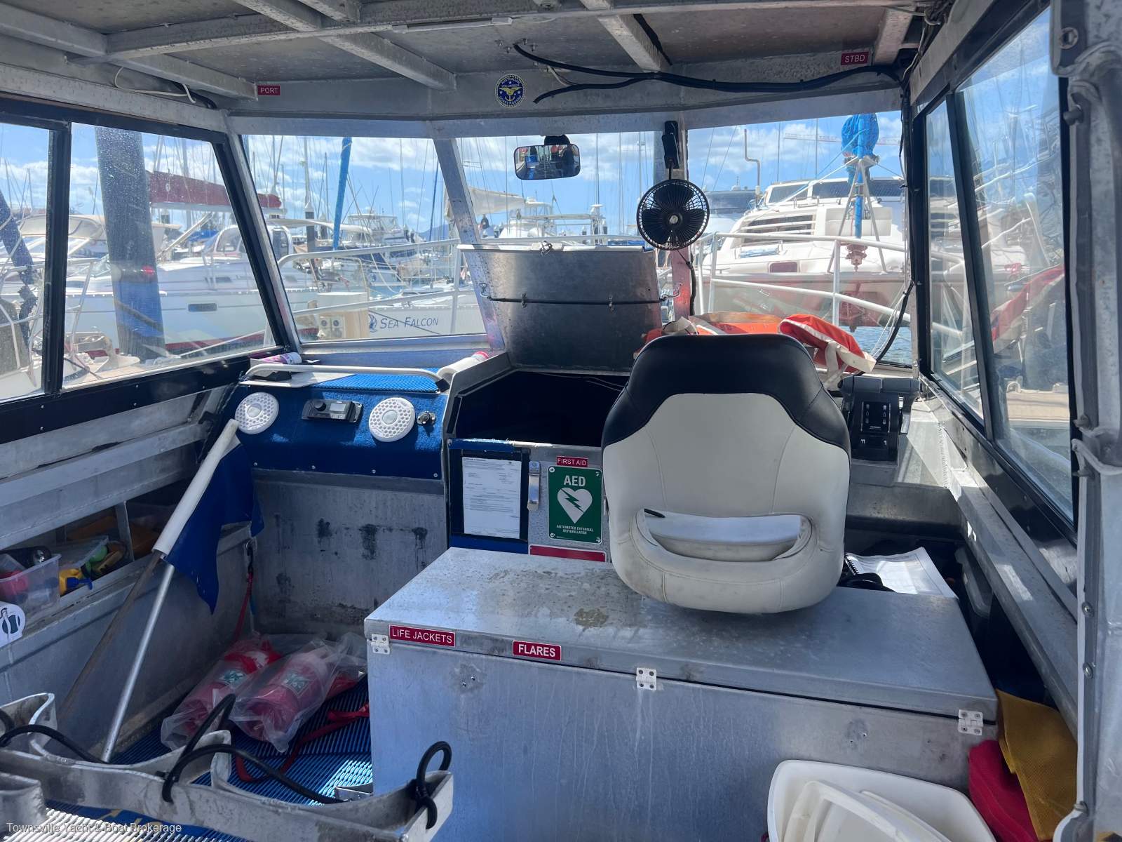 Used Snyper Custom Dive Boat On Tri Axle Swiftco Trailer for Sale ...