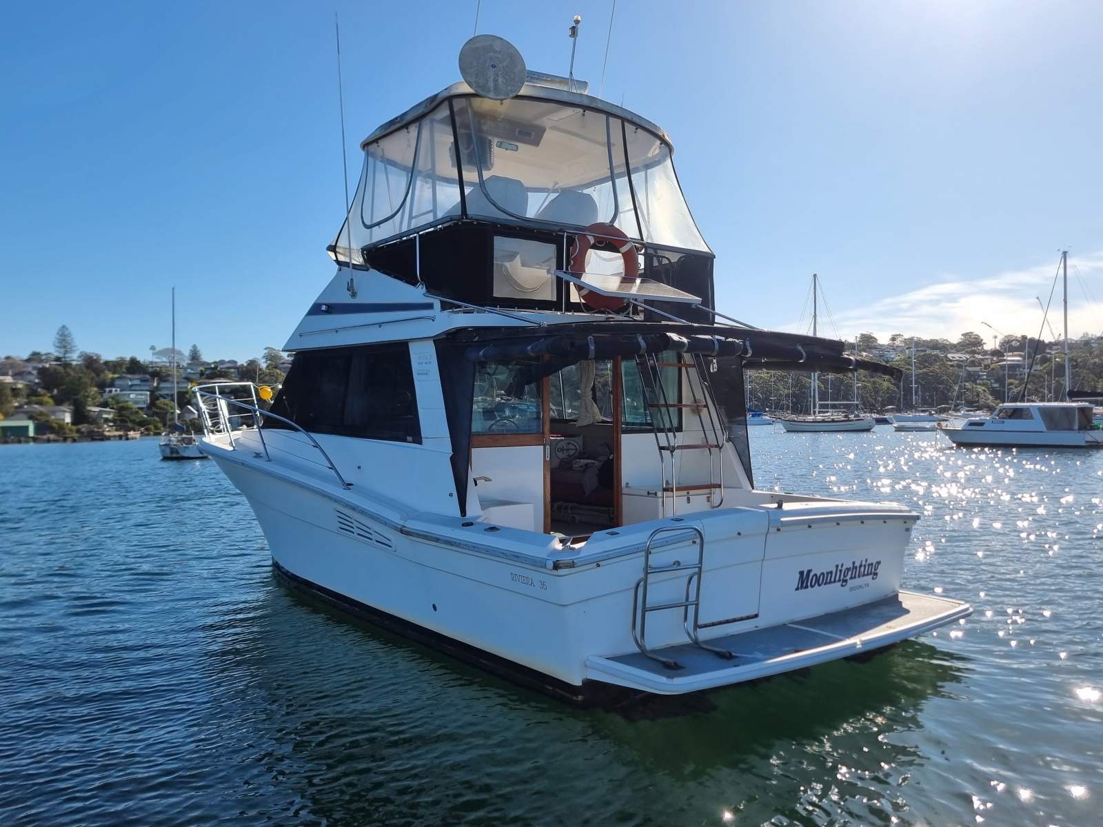 Used Riviera 35 Flybridge for Sale | Boats For Sale | Yachthub
