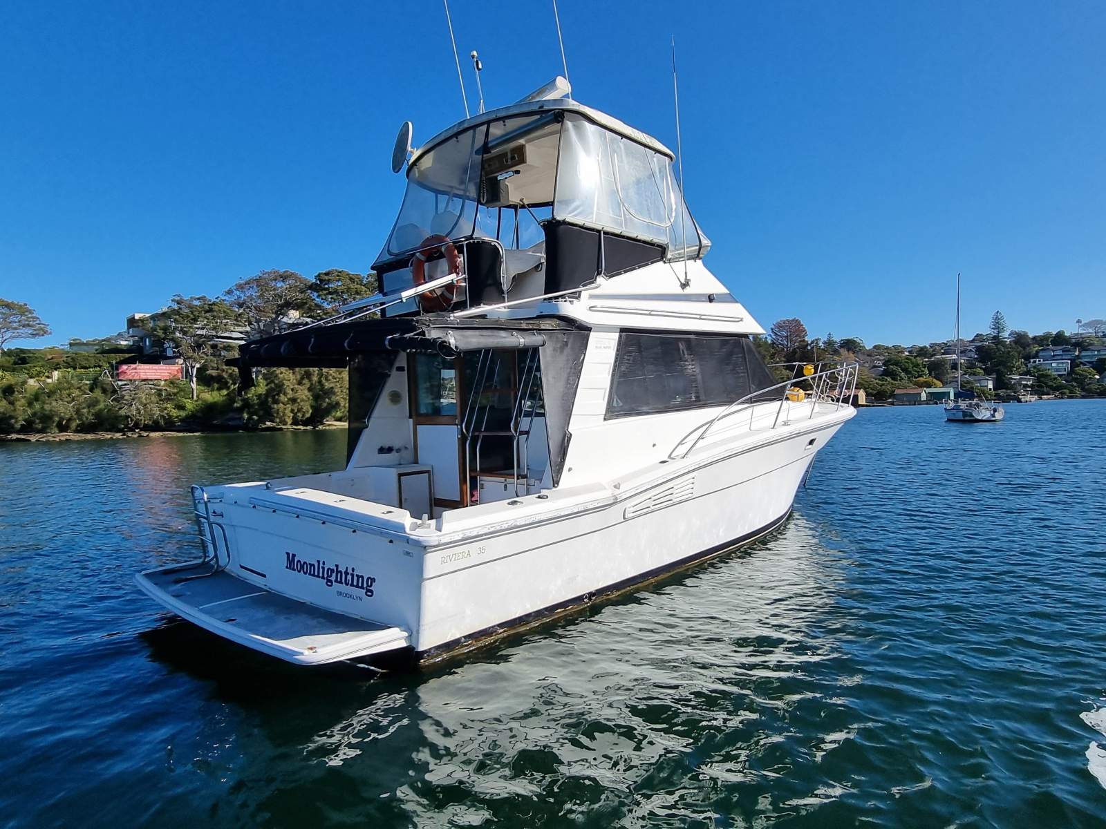 Used Riviera 35 Flybridge for Sale | Boats For Sale | Yachthub
