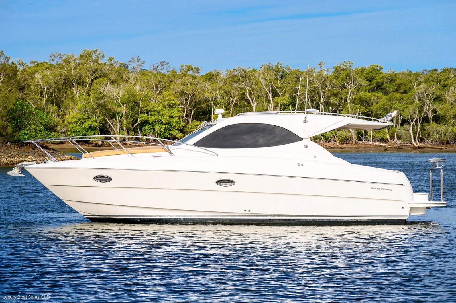 Used Mustang 32 Sports Cruiser for Sale | Boats For Sale | Yachthub