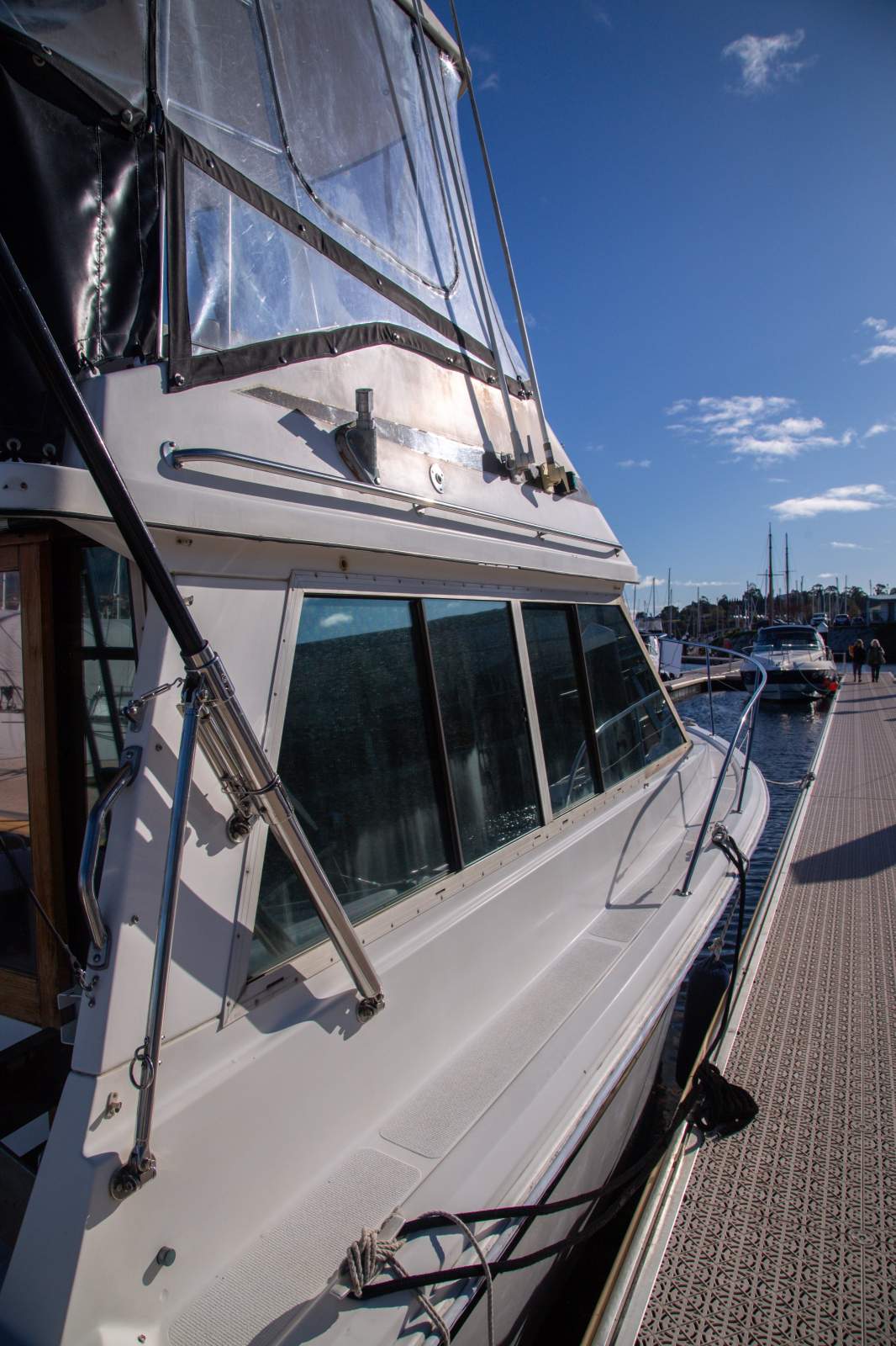 Riviera 32 Flybridge HARD-TOP FLYBRIDGE, MOTIVATED SELLER!!! For Sale ...