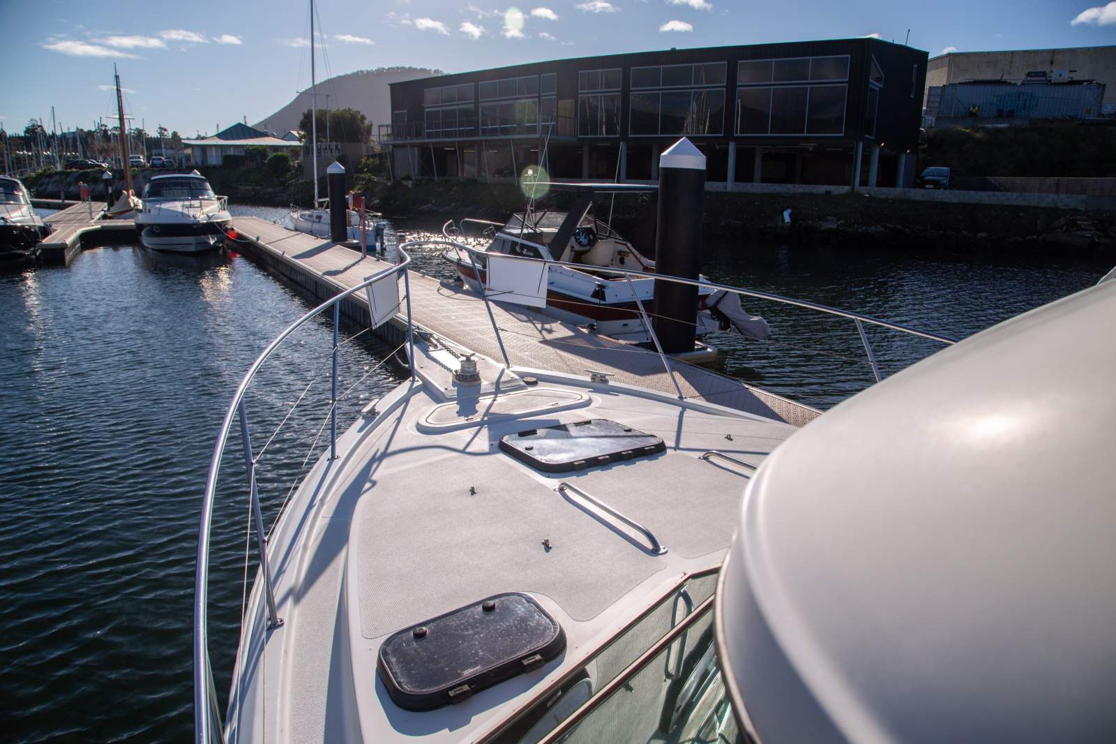 Riviera 32 Flybridge HARD-TOP FLYBRIDGE, MOTIVATED SELLER!!! For Sale ...