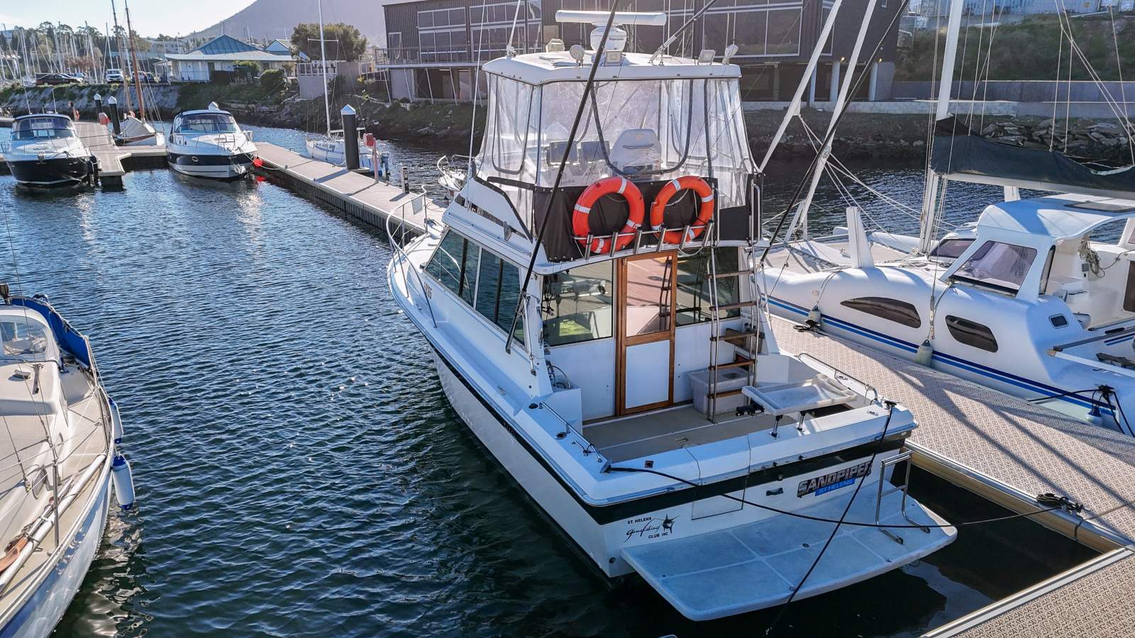 Riviera 32 Flybridge HARD-TOP FLYBRIDGE, MOTIVATED SELLER!!! For Sale ...