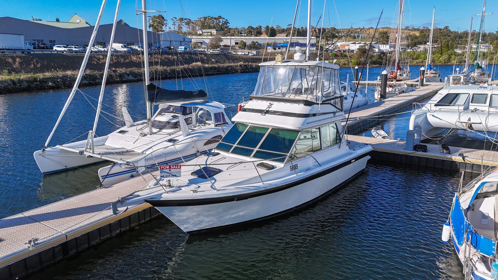 Riviera 32 Flybridge HARD-TOP FLYBRIDGE, MOTIVATED SELLER!!! For Sale ...