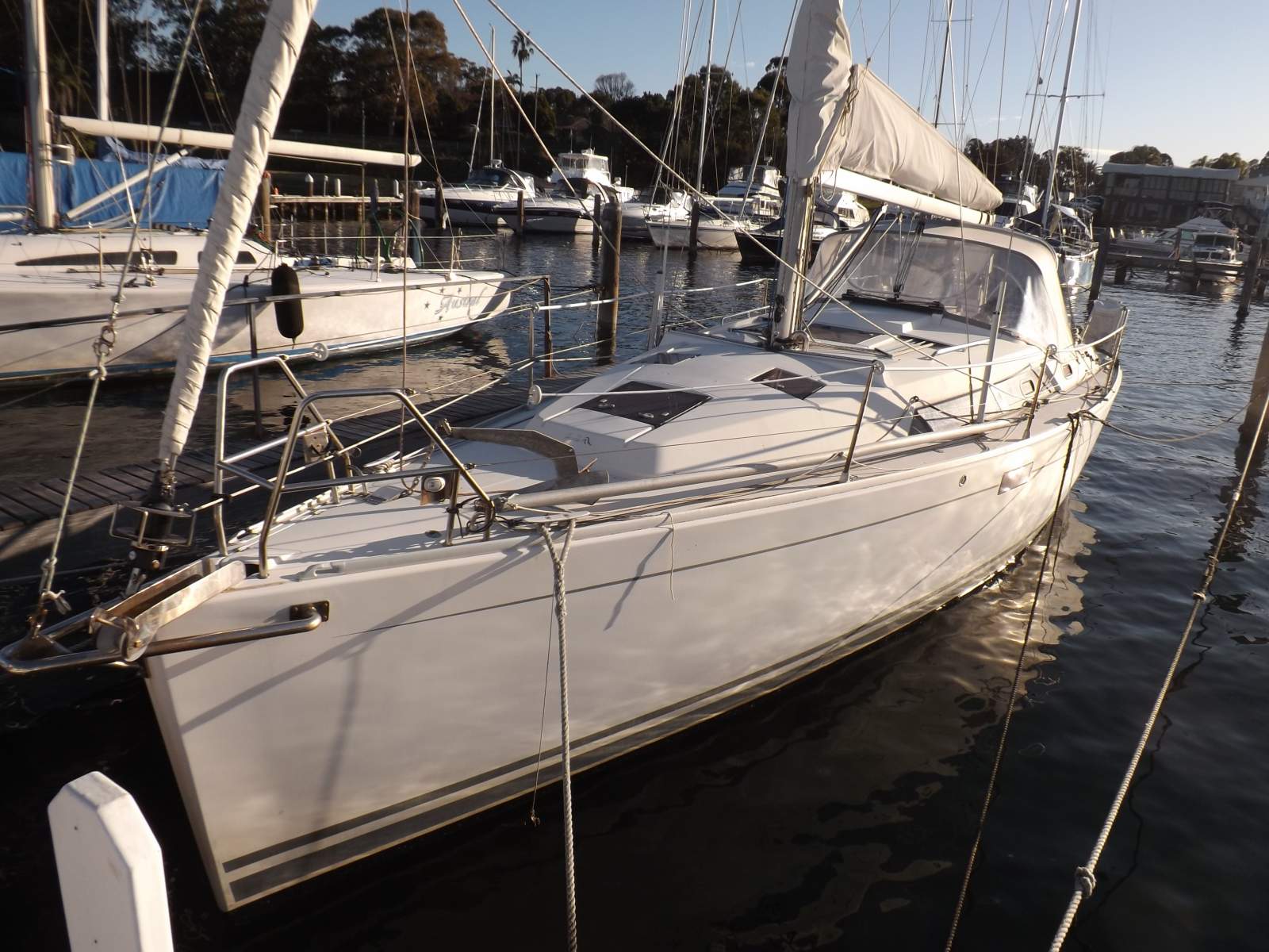 Hanse 350 Performance For Sale | R.A. Mackay Yacht Brokerage ...