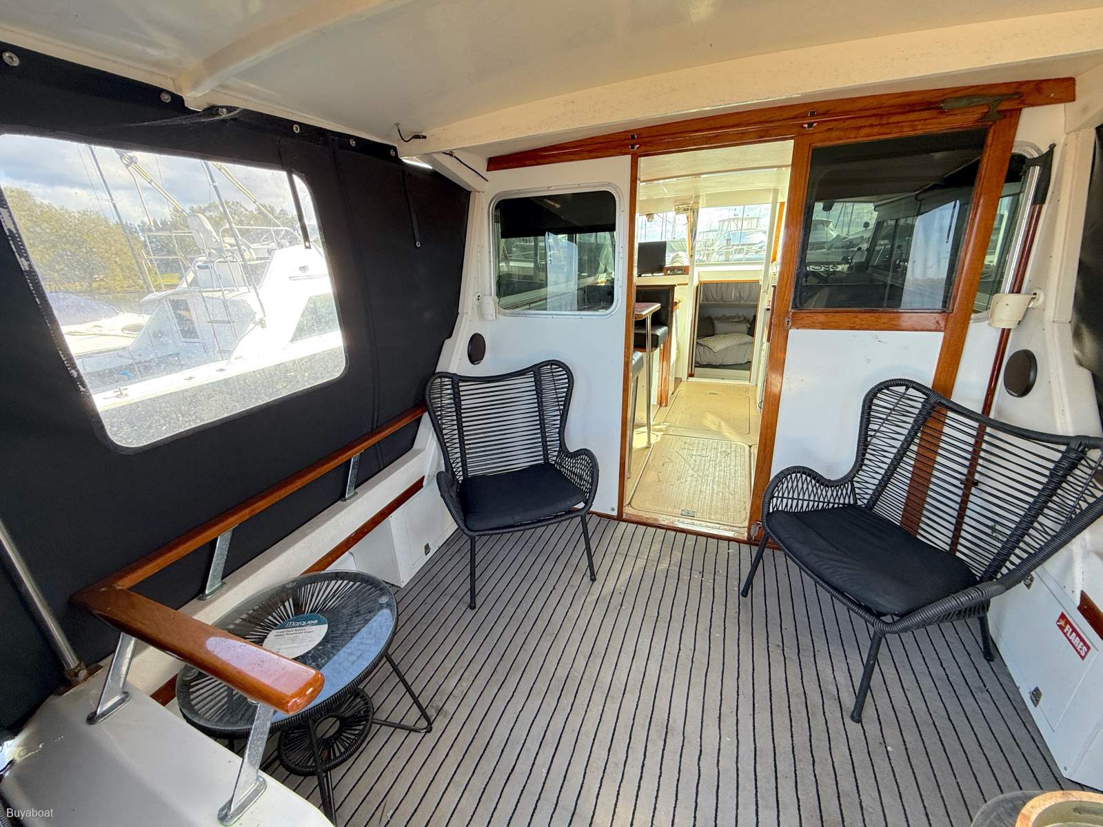 Used Riviera 30 Flybridge for Sale | Boats For Sale | Yachthub