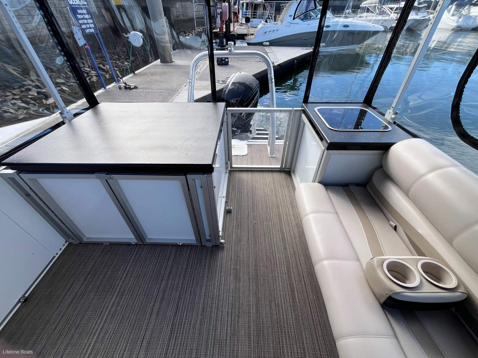 Runaway Bay Pontoon Boats 22 Tri Hull - 2023MY - Tri Hull For Sale ...