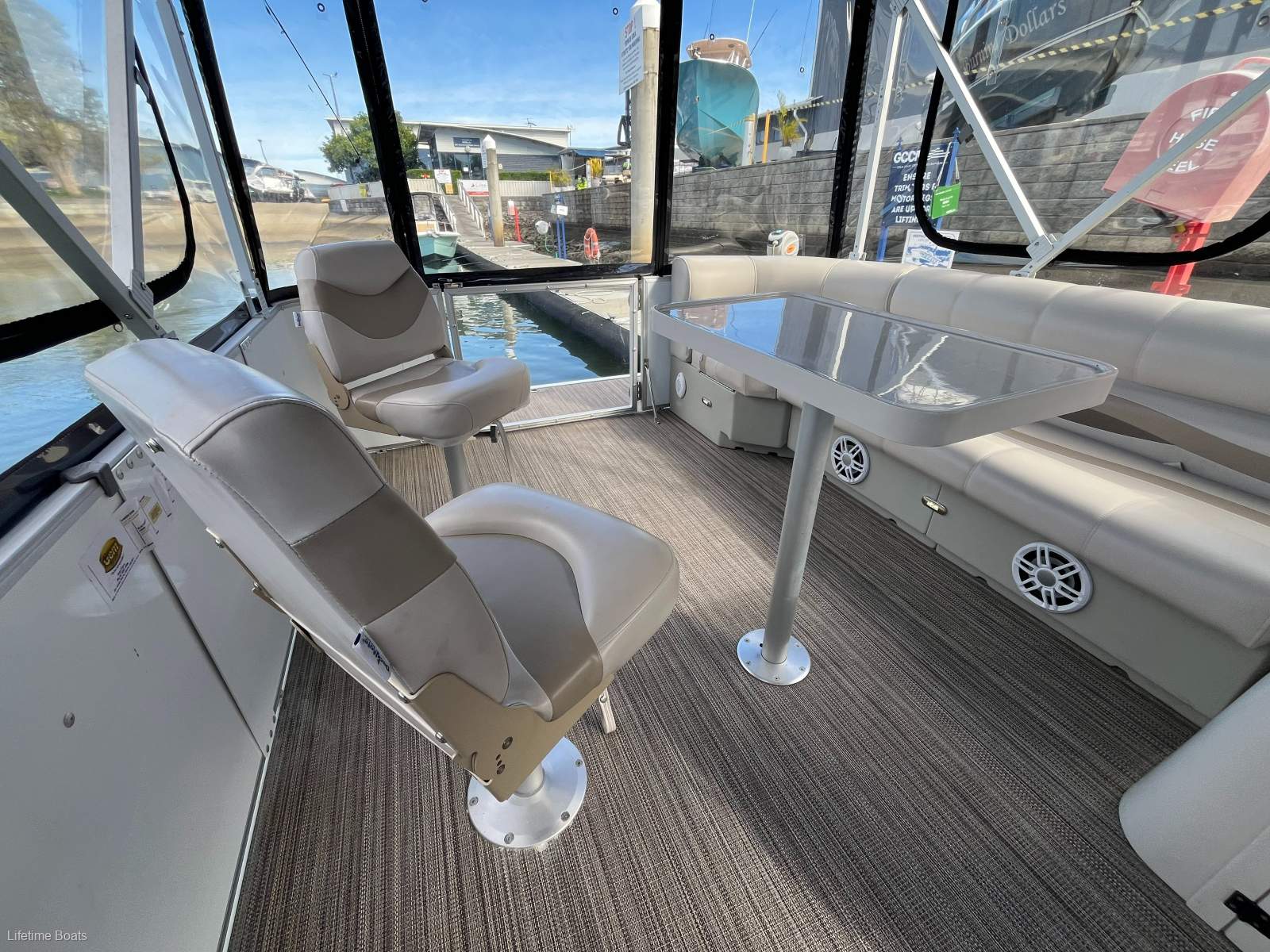 Used Runaway Bay Pontoon Boats 22 Tri Hull - 2023my - Tri Hull for Sale ...
