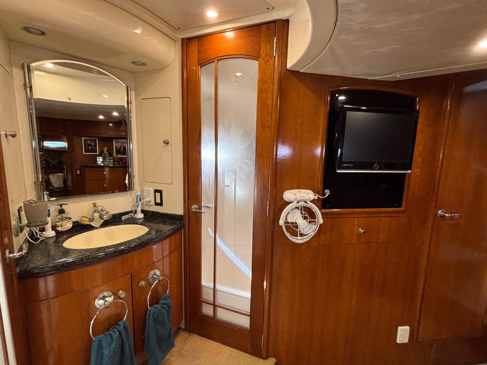 Used Carver 530 Voyager 530 Voyager Pilot House for Sale | Boats For ...