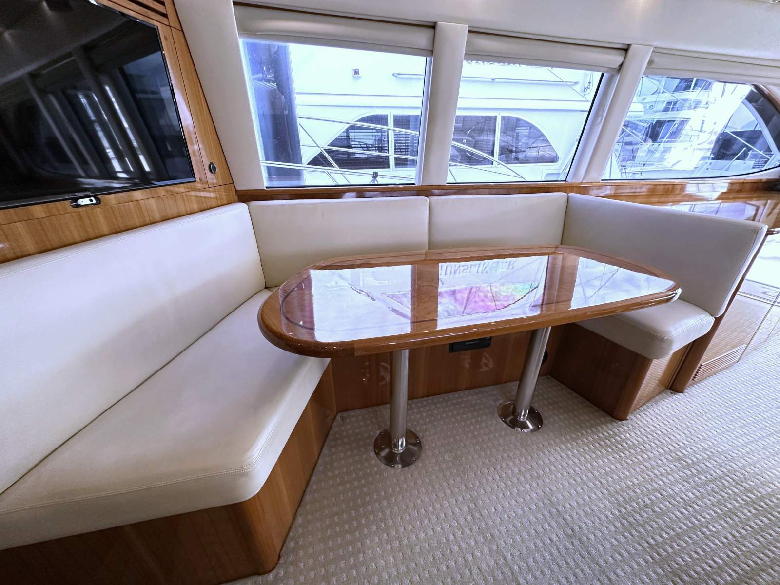 Used Riviera 60 Flybridge for Sale | Boats For Sale | Yachthub