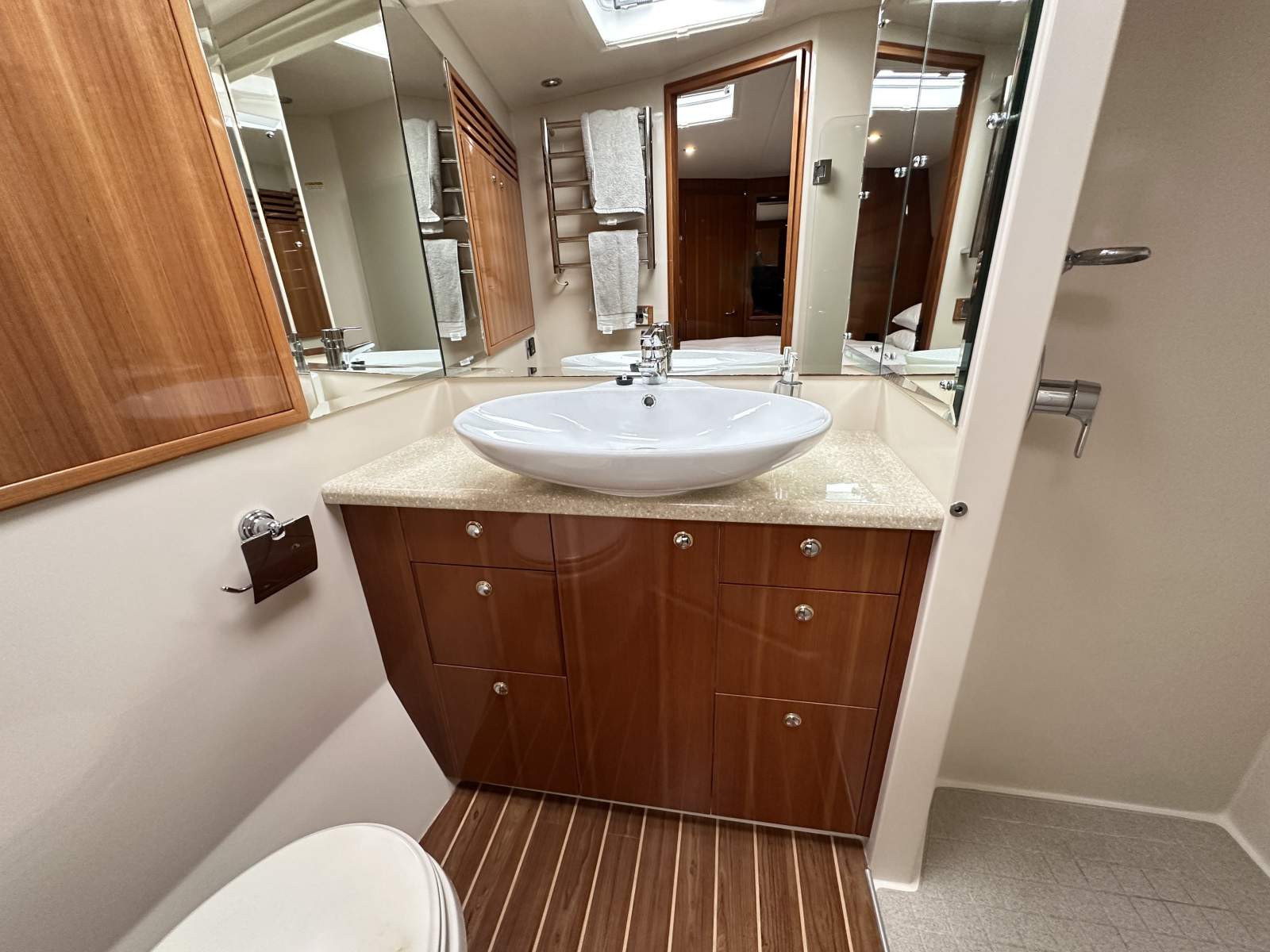 Used Riviera 60 Flybridge for Sale | Boats For Sale | Yachthub