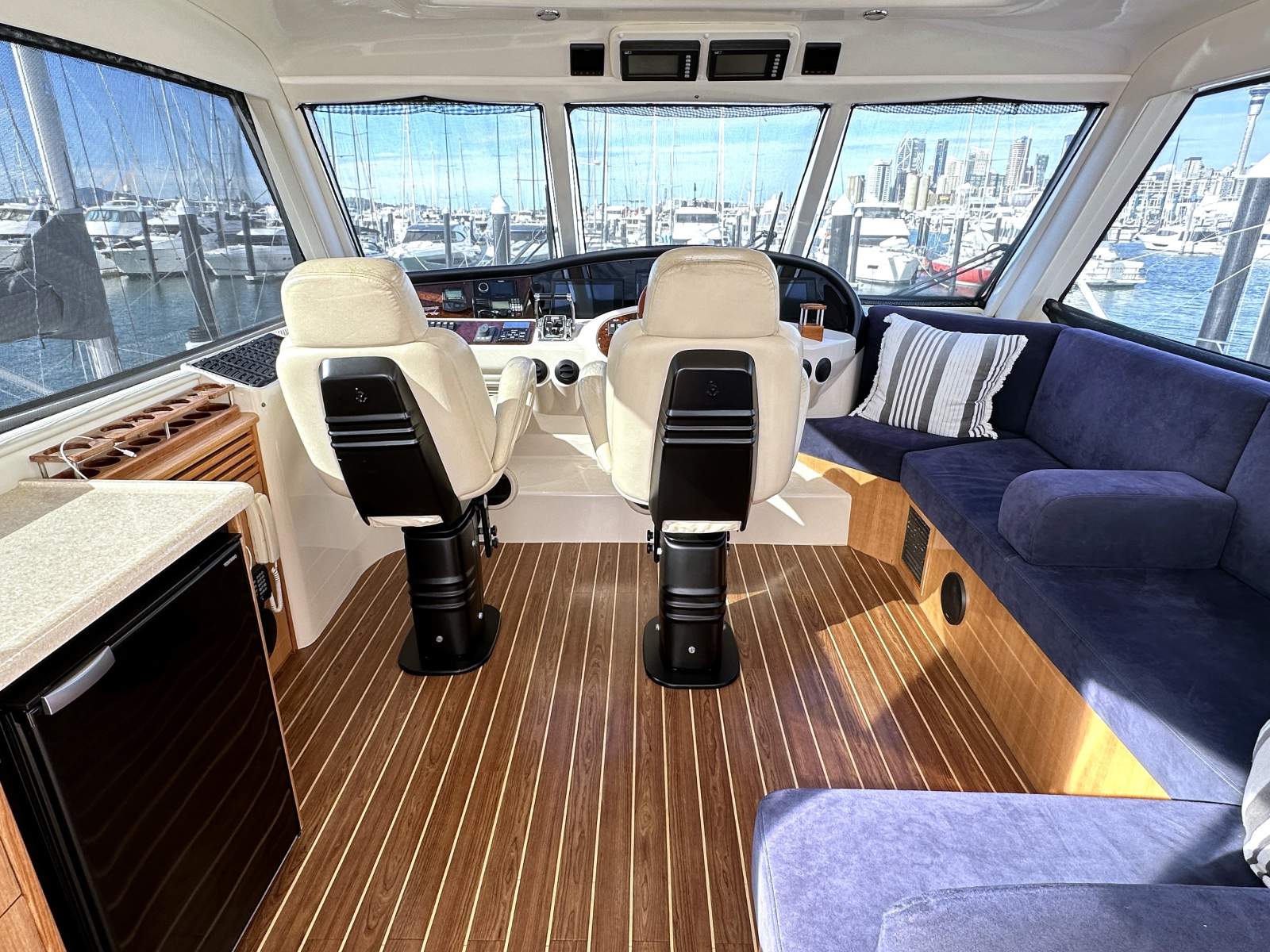 Used Riviera 60 Flybridge for Sale | Boats For Sale | Yachthub