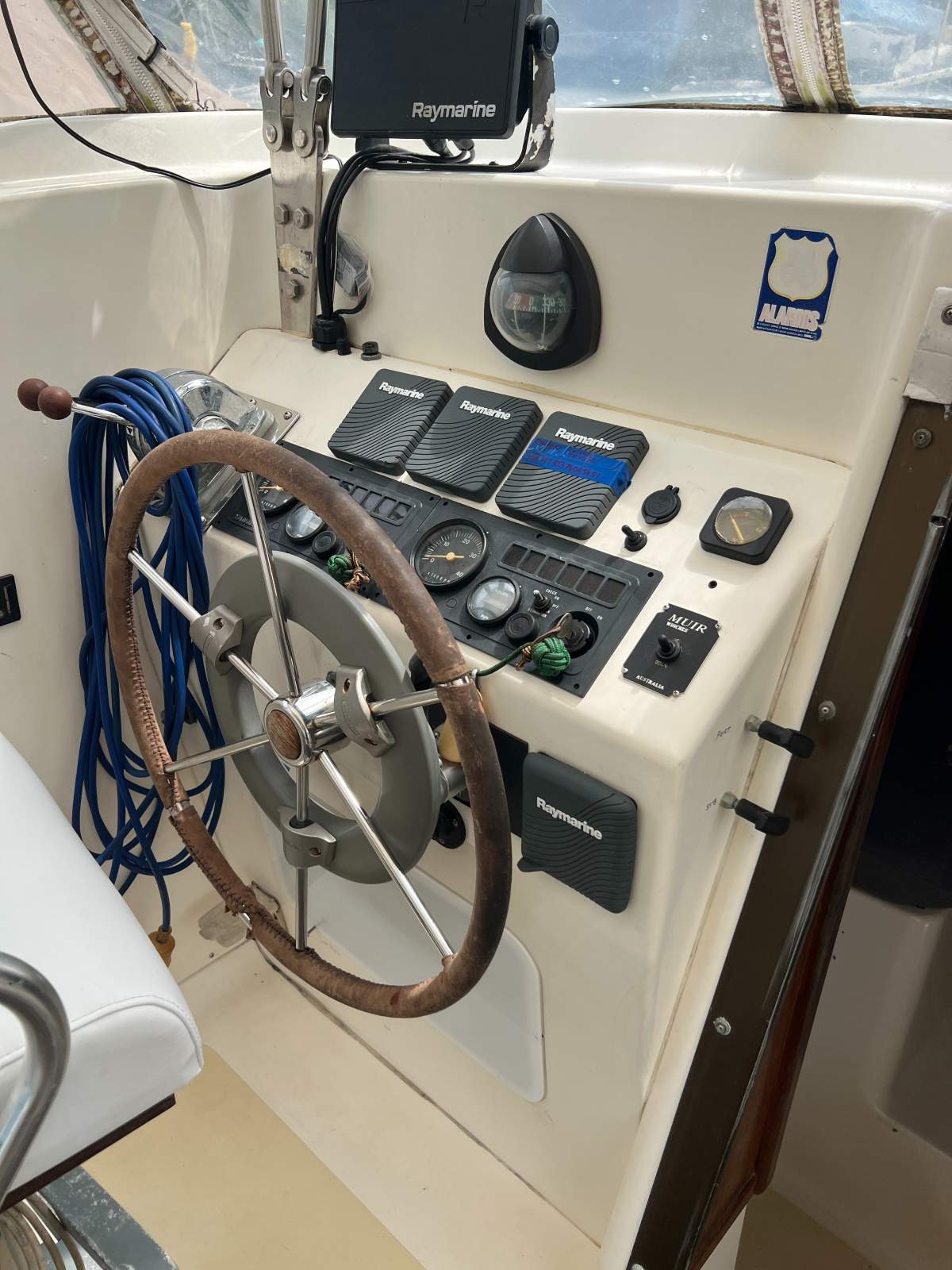 Used Ostac Parallax 11 1991 for Sale | Yachts For Sale | Yachthub