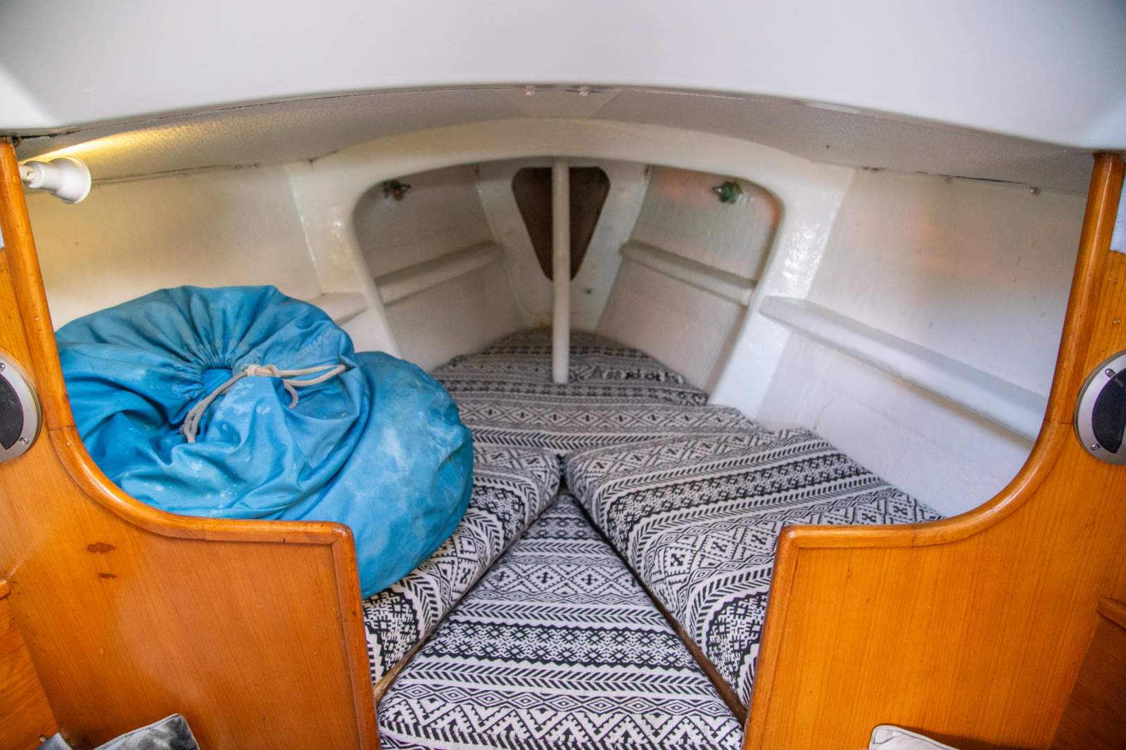 Mottle 33 CAPABLE AND COMFORTABLE CRUISER/RACER! For Sale | Derwent ...