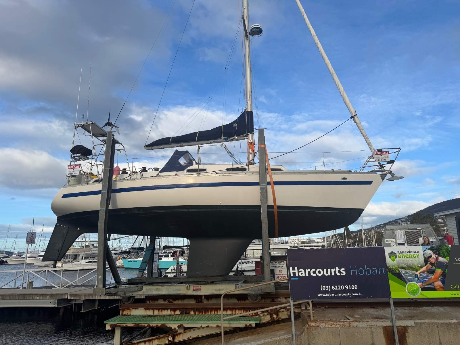 Used Mottle 33 Capable And Comfortable Cruiser/racer! for Sale | Yachts ...