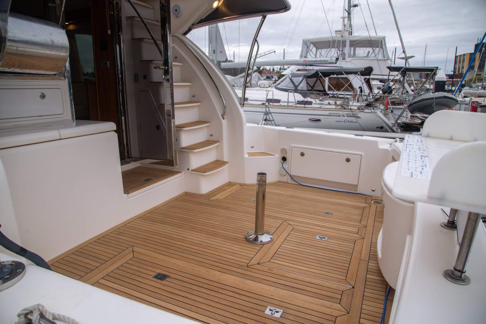 Used Riviera 45 Open Flybridge Cat C12's, Seakeeper Gyro, Incredible ...