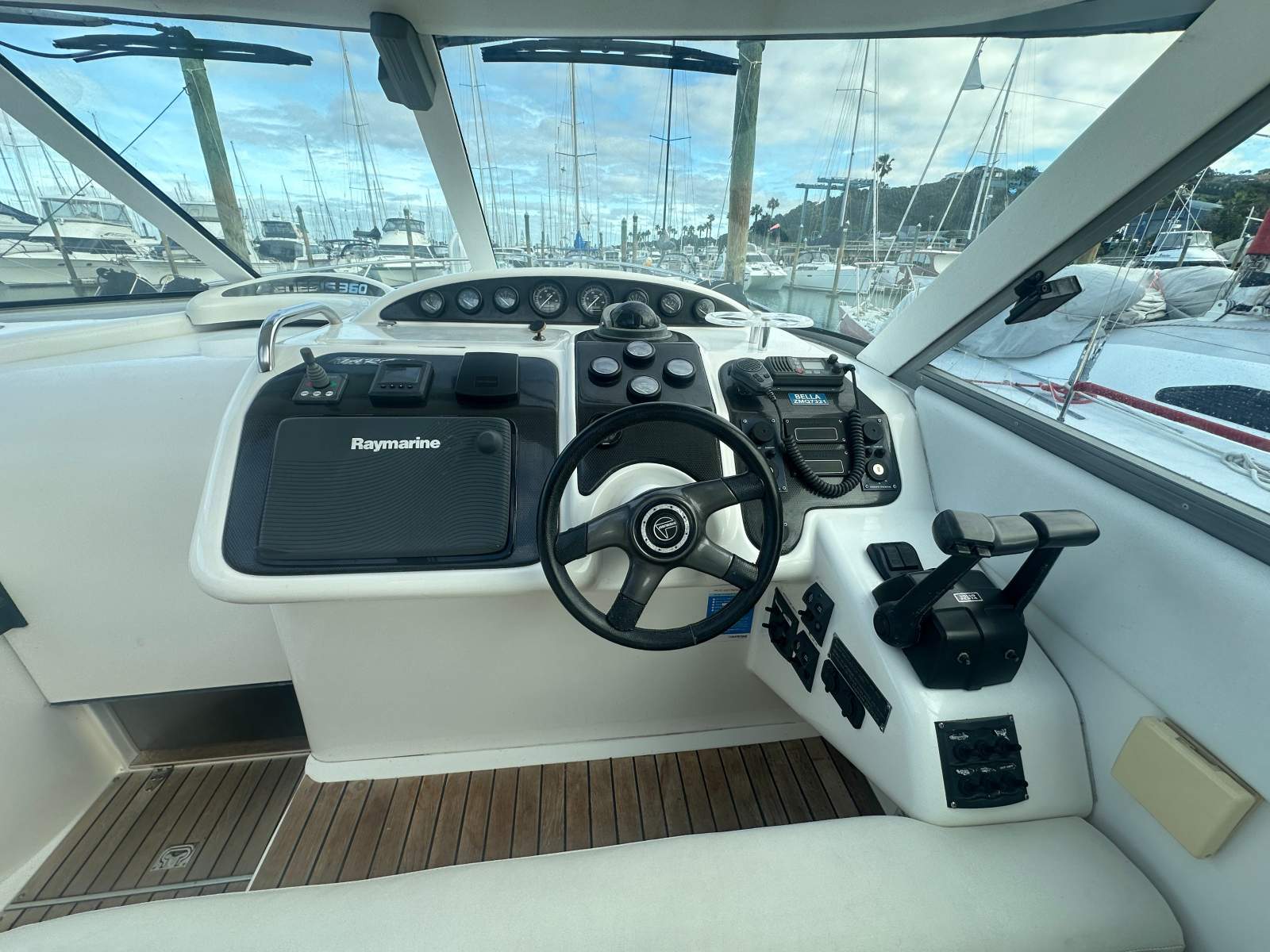 Used Genesis 360 Targa for Sale | Boats For Sale | Yachthub